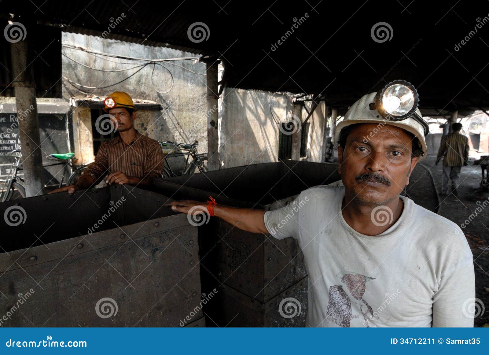 Coalmines Worker editorial photo. Image of industry, labor - 34712211
