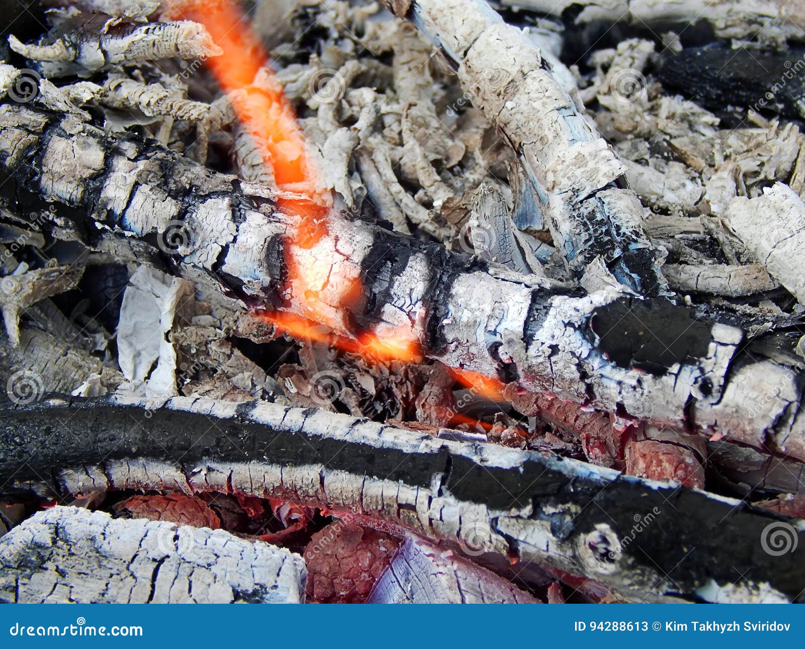 Coals of a Burning Campfire Stock Image - Image of dark, barbecue: 94288613