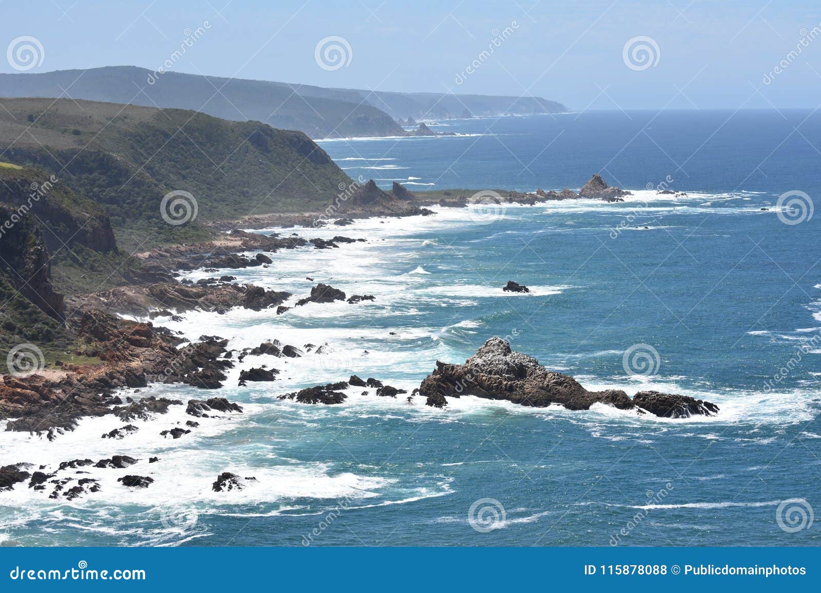 Coast, Coastal And Oceanic Landforms, Sea, Ocean Picture. Image: 115878088