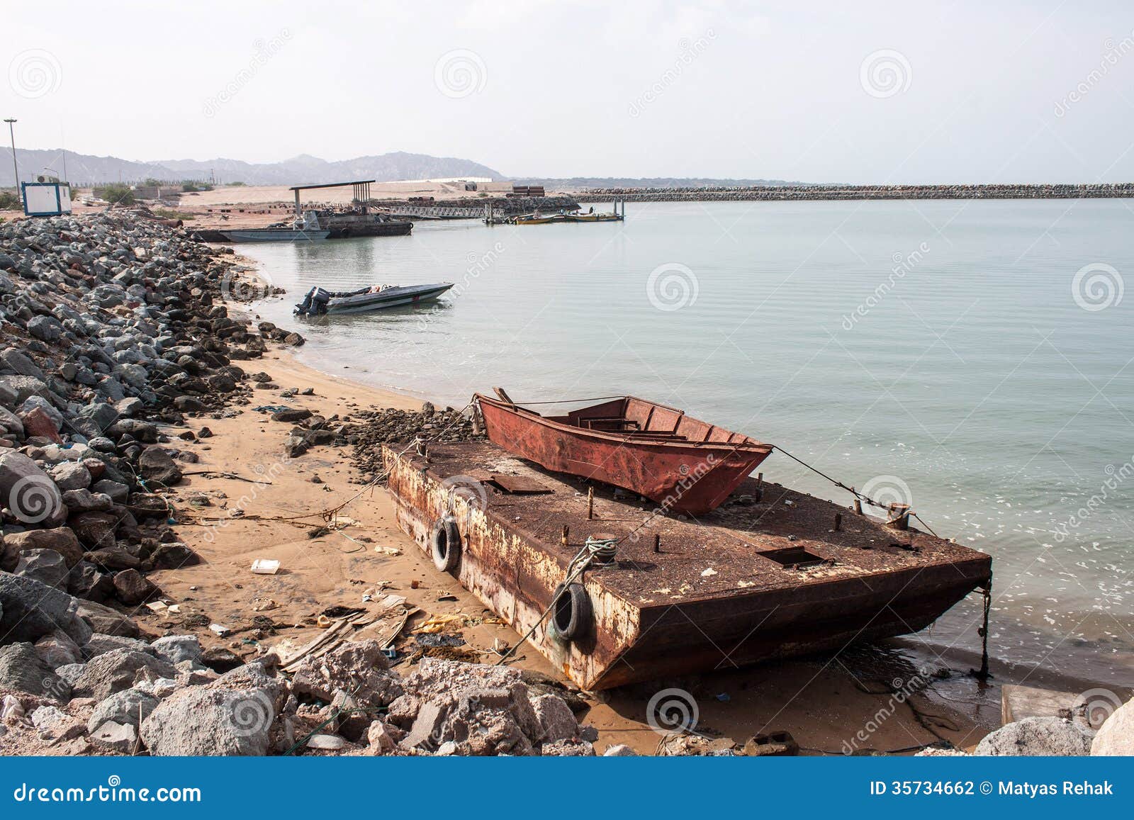Coast of Hormoz island stock photo. Image of vessel, iran - 35734662
