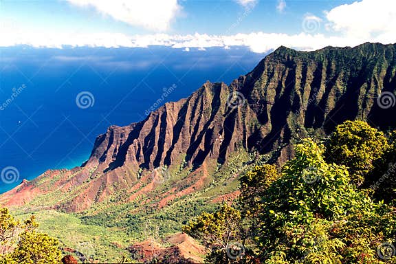 Coast of Kauai, Hawaii stock image. Image of nature, scenic - 4194371