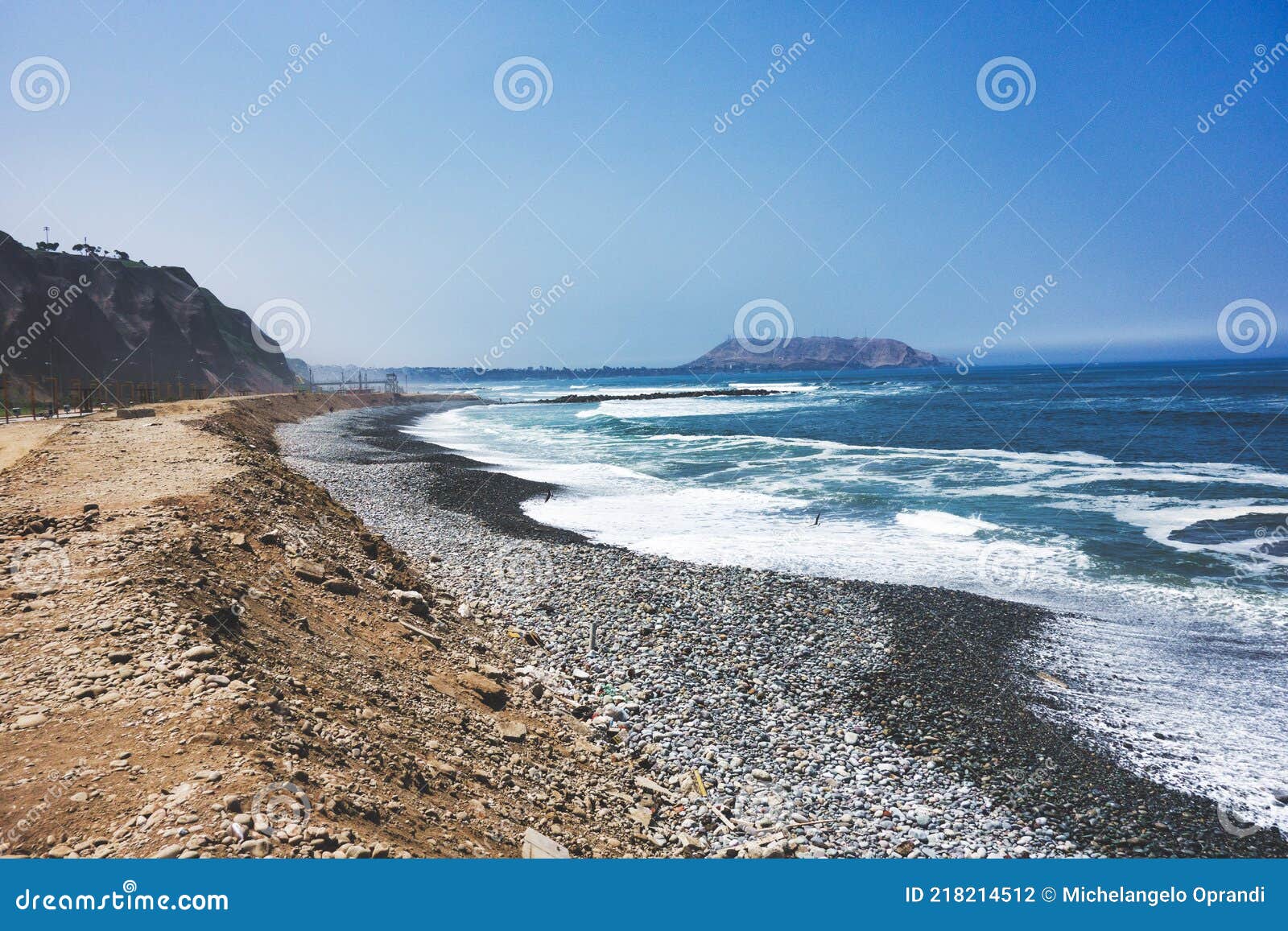 The Coast of the Pacific Ocean Lima Peru Stock Photo - Image of peru ...