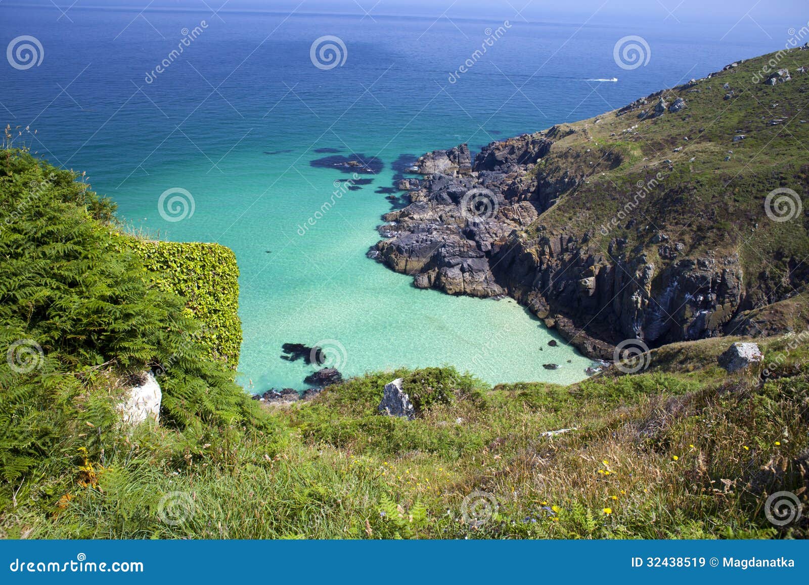 Coastline in Cornwall stock image. Image of edge, view - 32438519