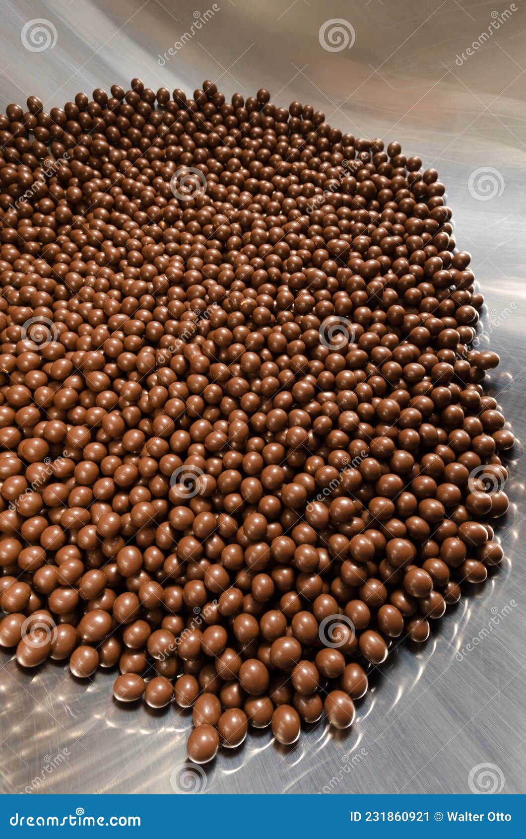 Coated Nuts in the Coating Drum Stock Image - Image of covered, bonbon ...