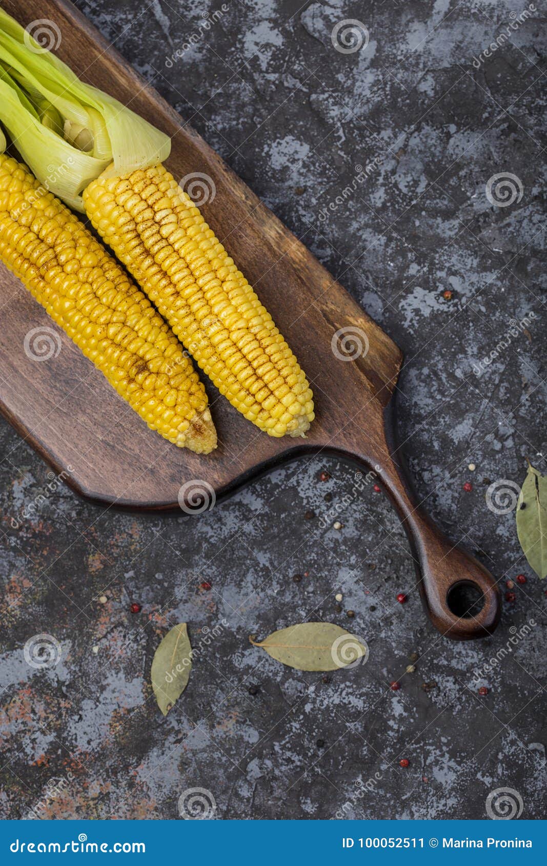 Fresh sweet corn stock image. Image of ripe, natural - 100052511