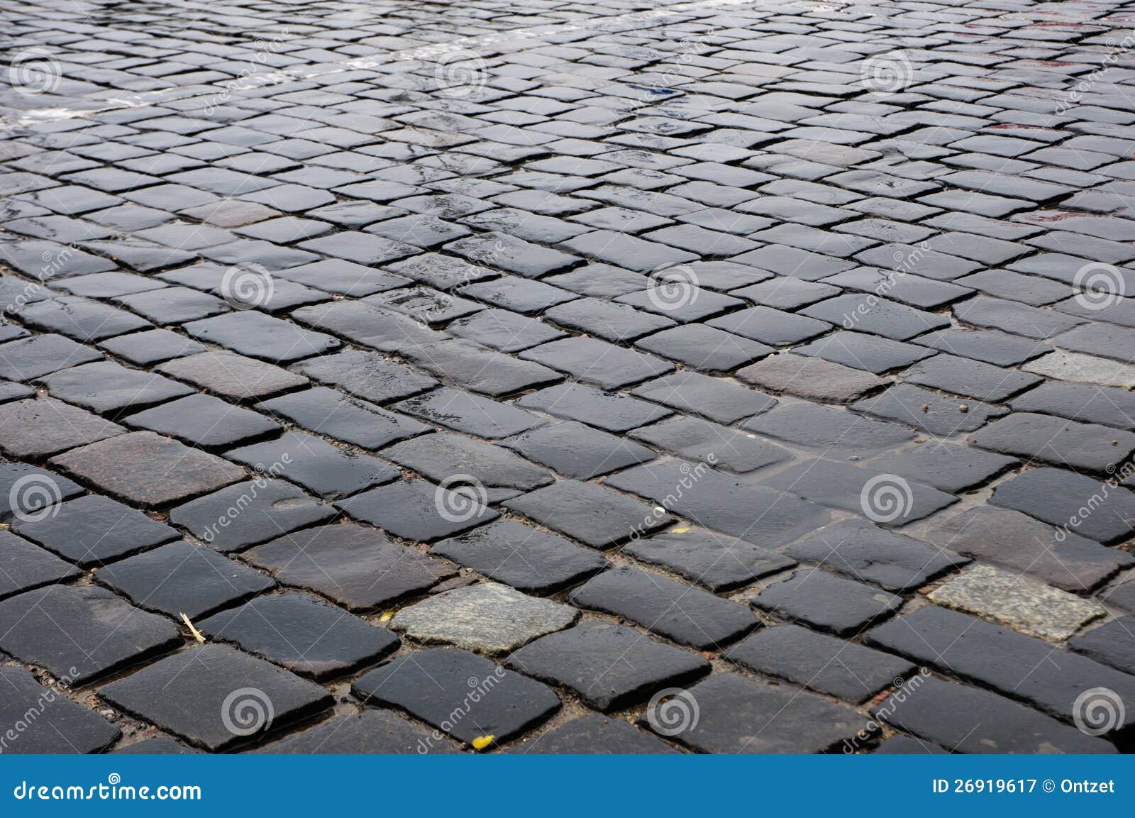Cobbled road stock image. Image of dark, alley, backdrop - 26919617