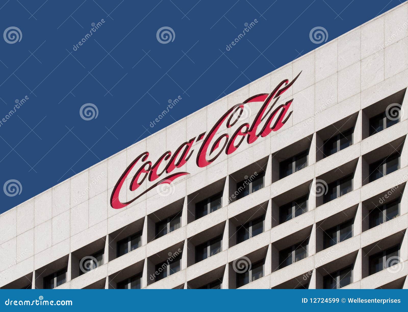Coca-Cola World Headquarters Editorial Stock Image - Image of soft ...