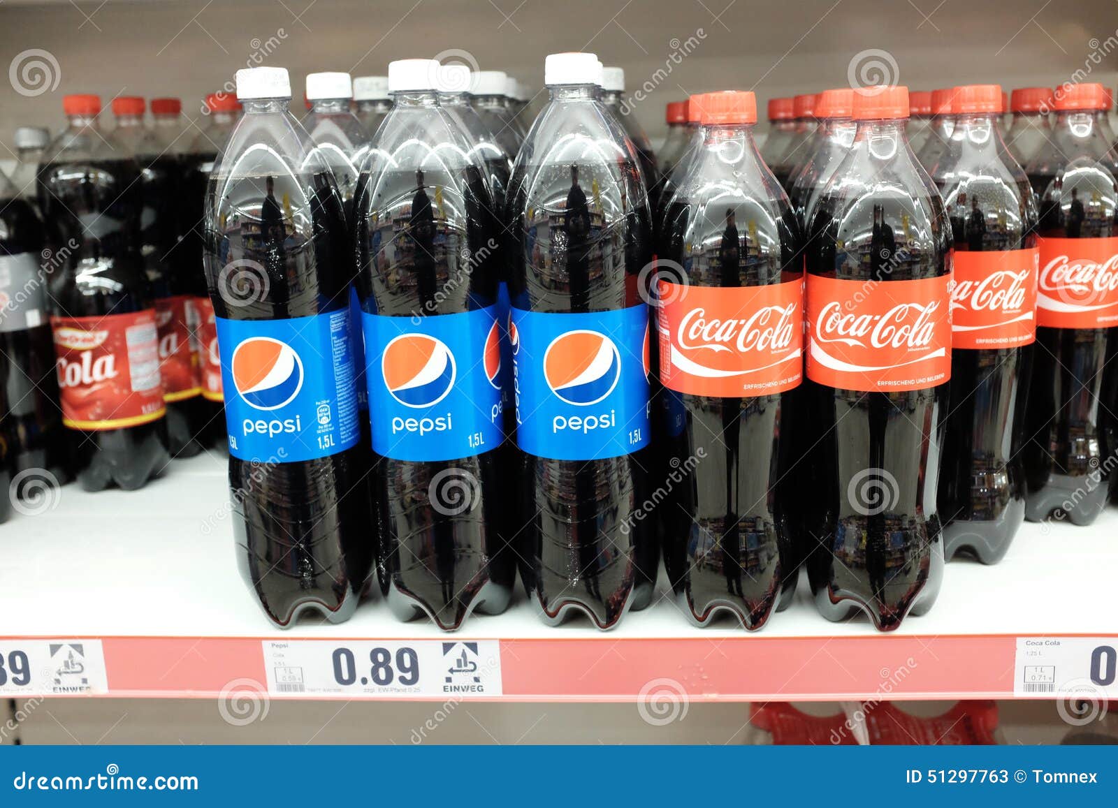 CocaCola and Pepsi editorial stock photo. Image of space - 51297763
