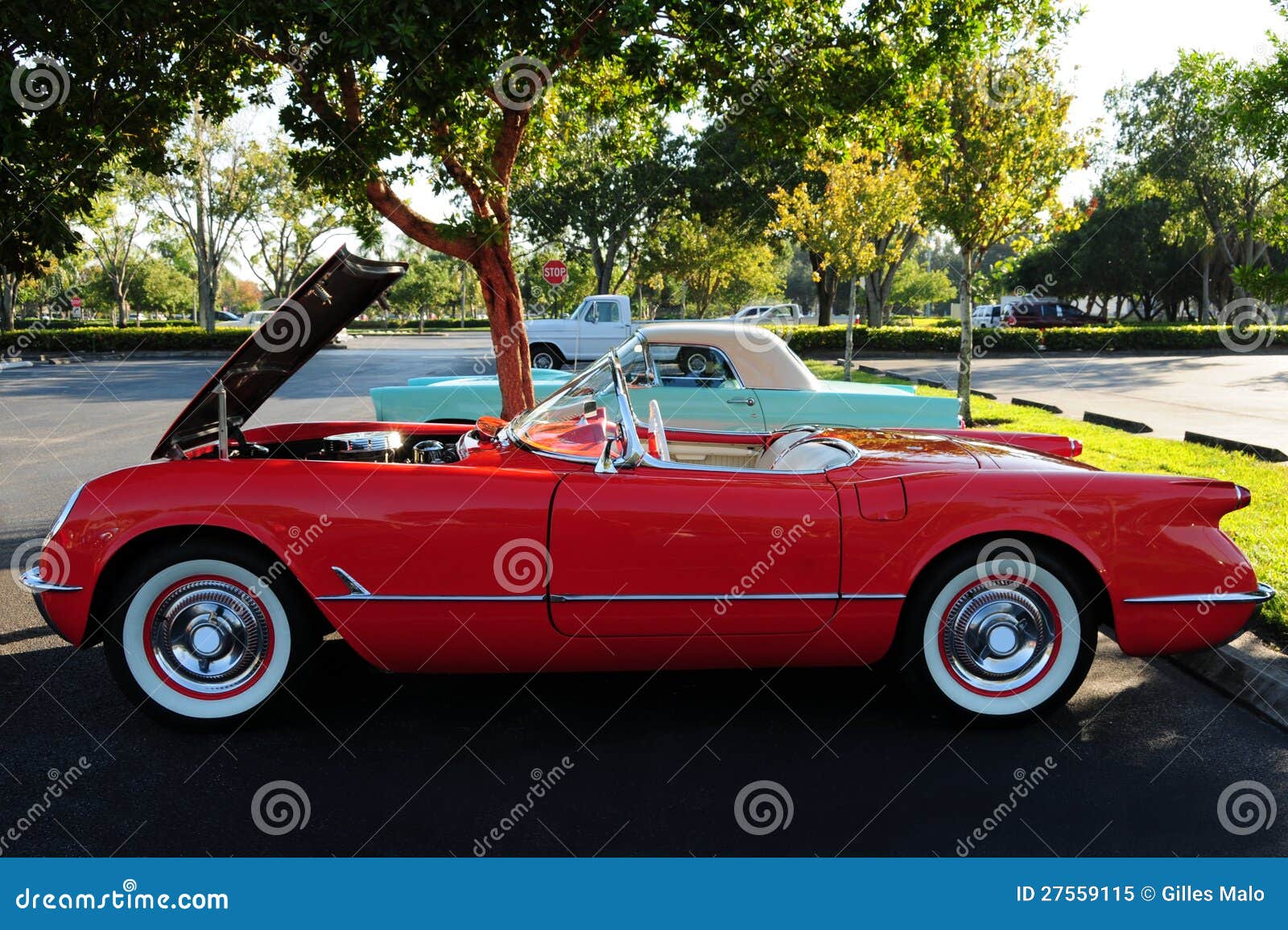 Coche De Deportes Convertible Rojo Raro Imagen de archivo - Imagen de ...