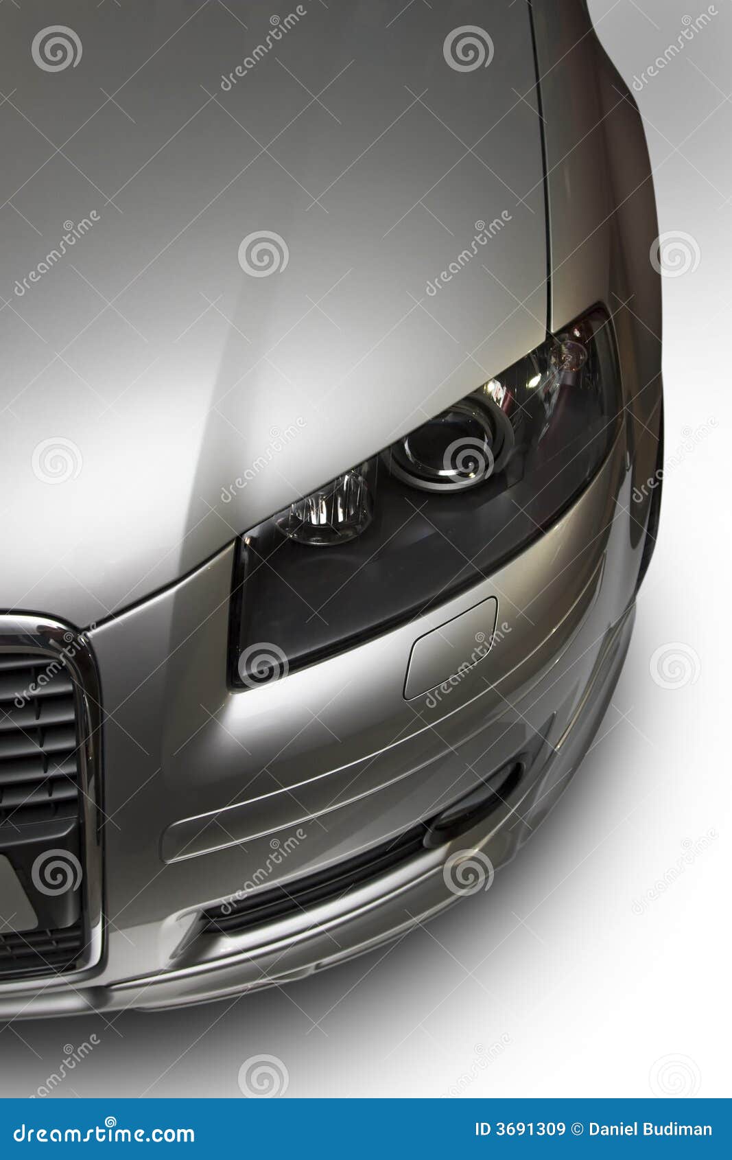 Coche de plata moderno imagen de archivo. Imagen de detalle - 3691309