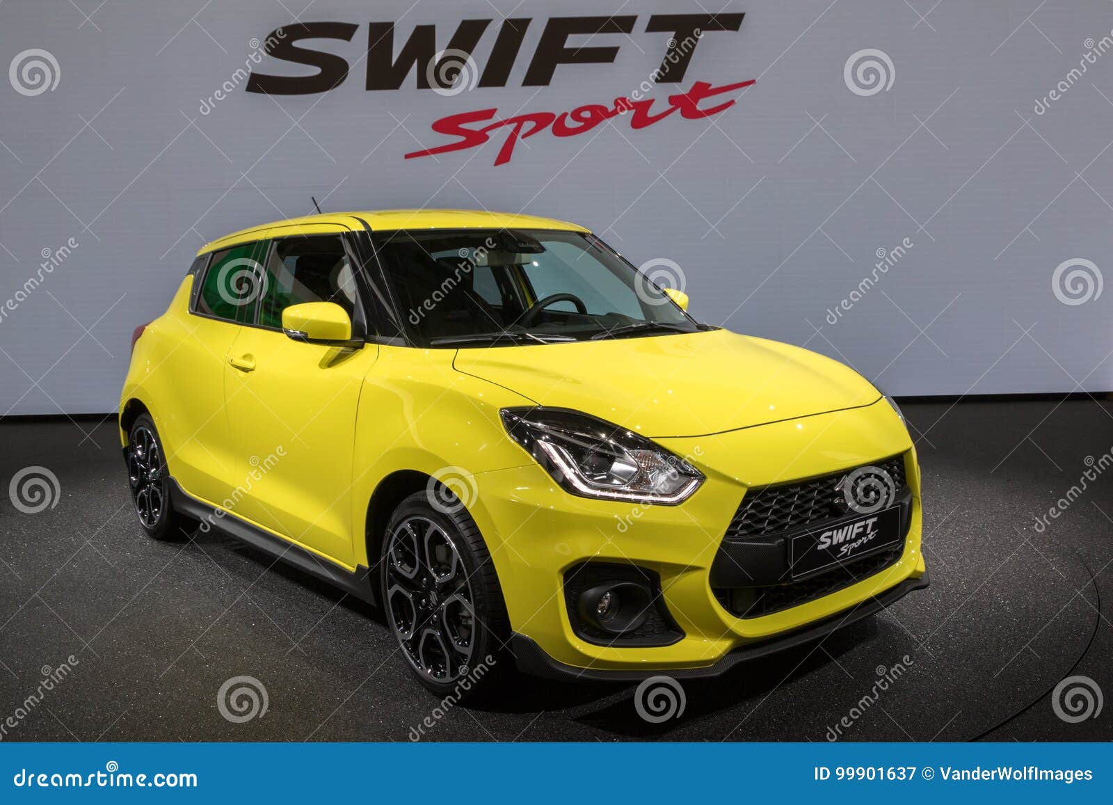 Coche 2018 De Suzuki Swift Sport Fotografía editorial - Imagen de ...