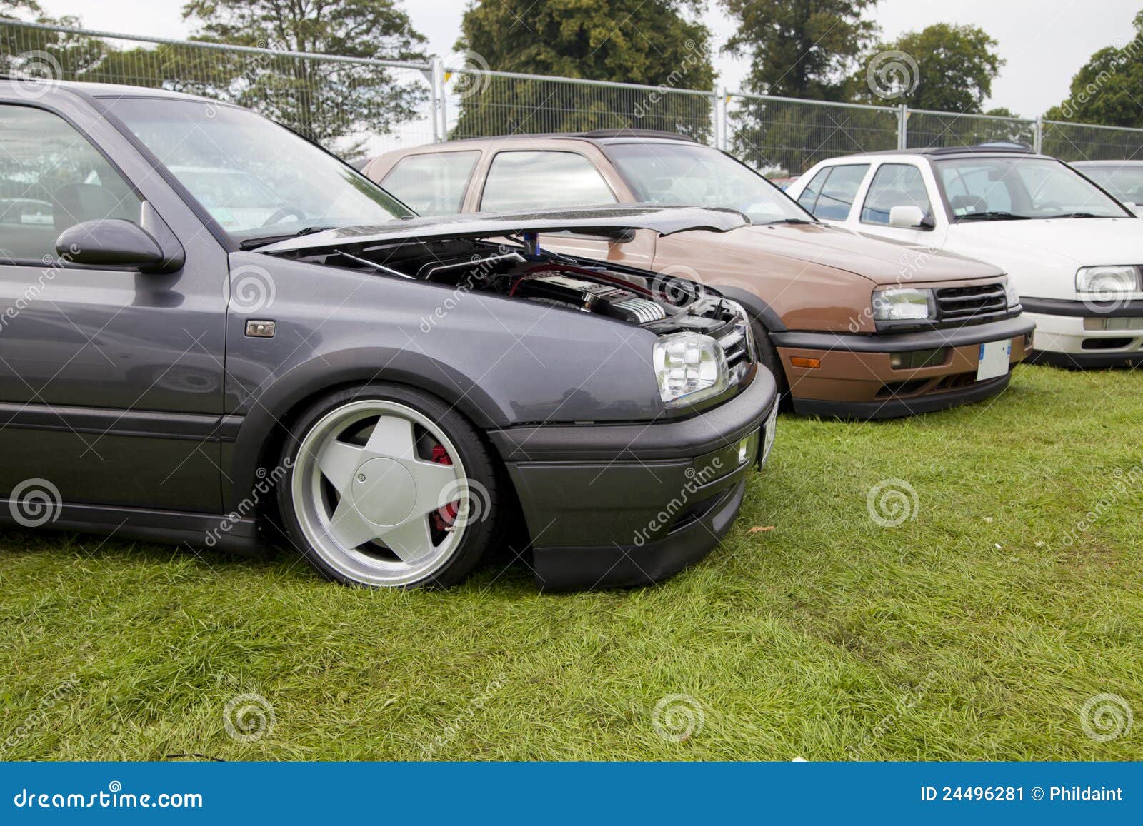 Coches modificados imagen de archivo. Imagen de modificado - 24496281