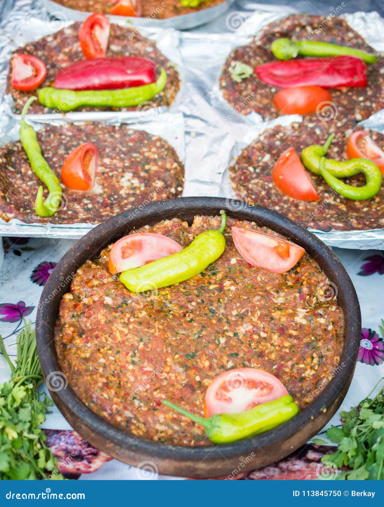 Cocina Turca Con Los Platos Tradicionales Foto de archivo - Imagen de ...