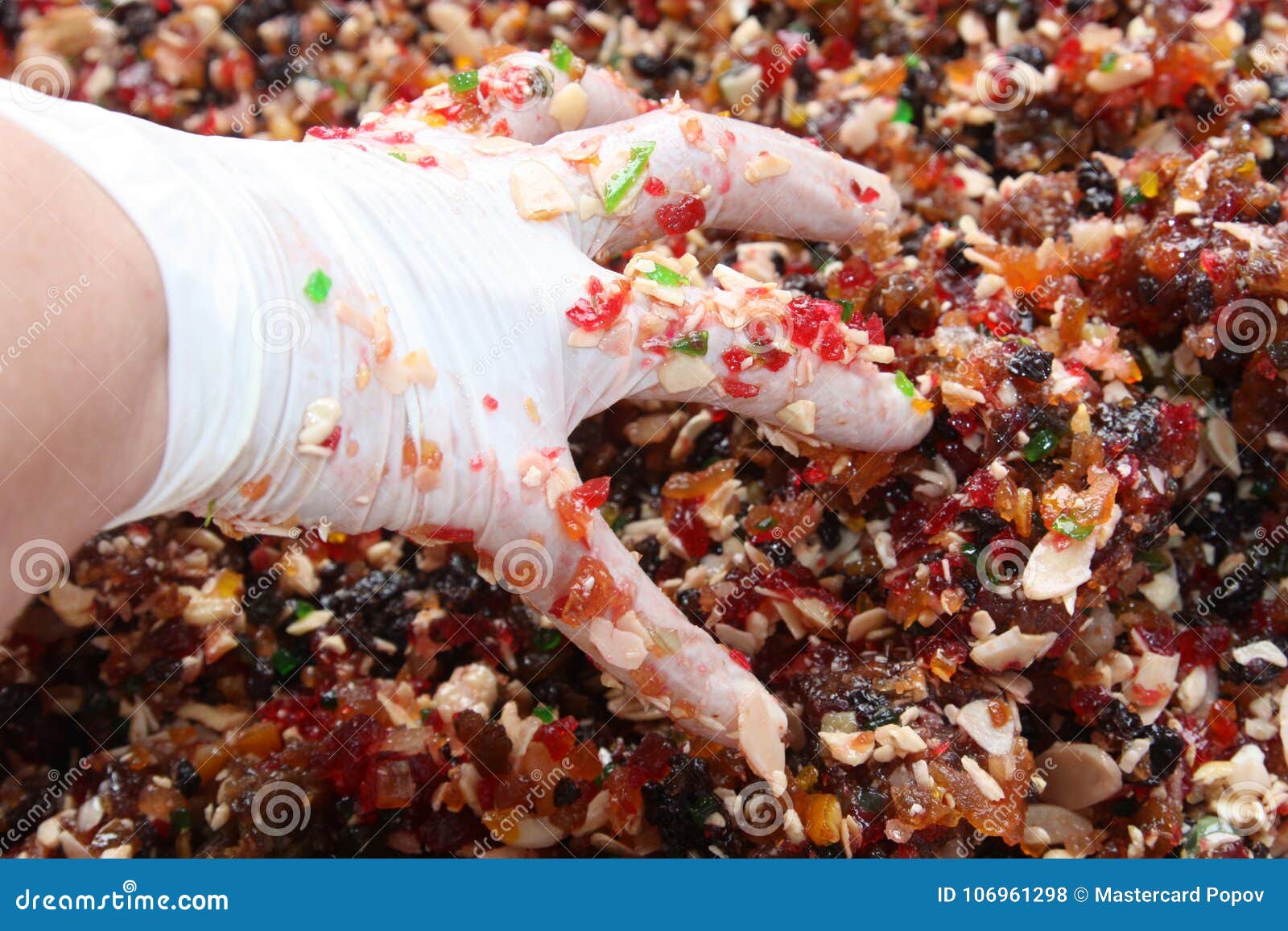 Cocinar El Relleno Dulce Para La Torta Foto de archivo - Imagen de ...