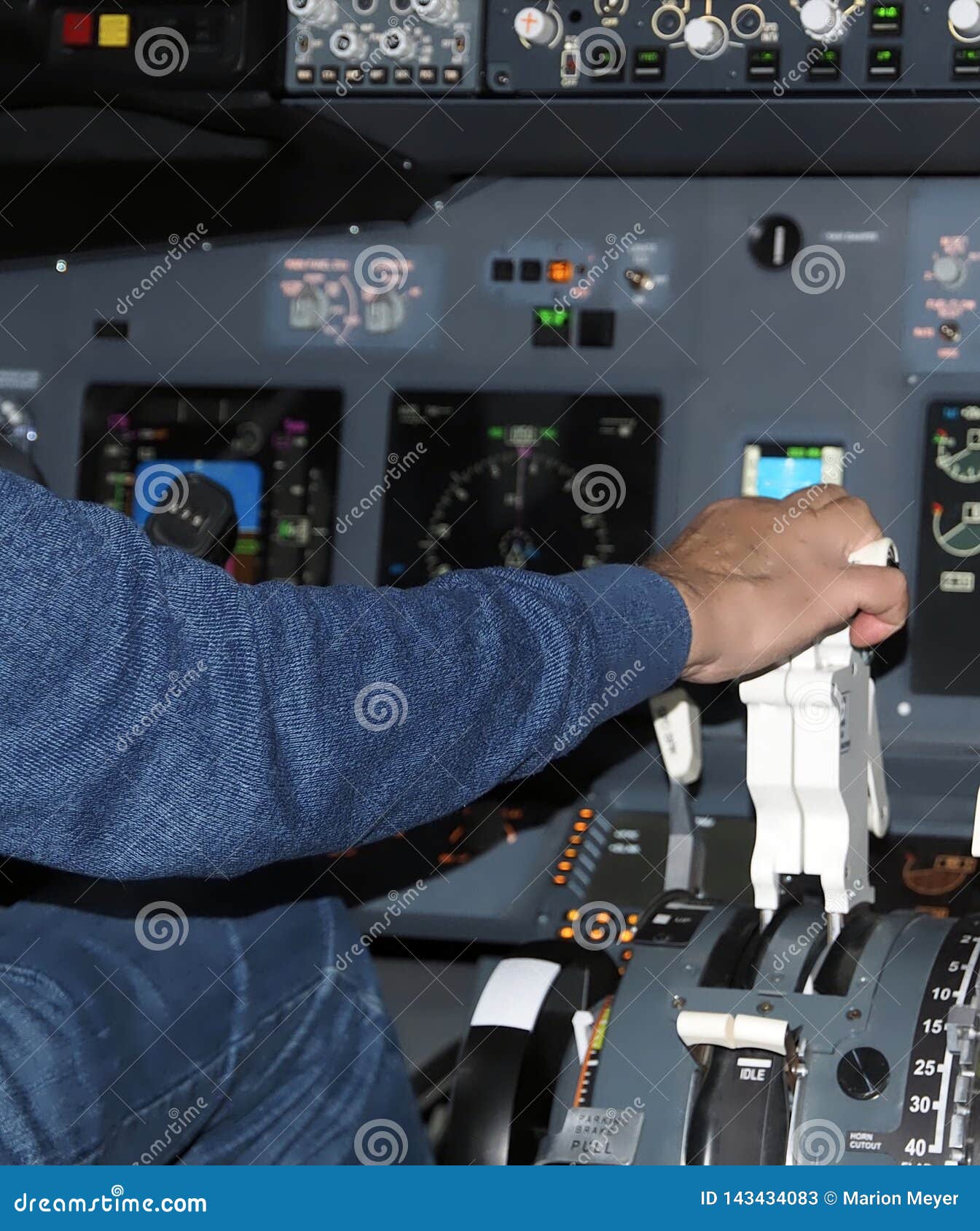 Cockpit of a Boeing 737 Airplane Editorial Stock Photo - Image of ...
