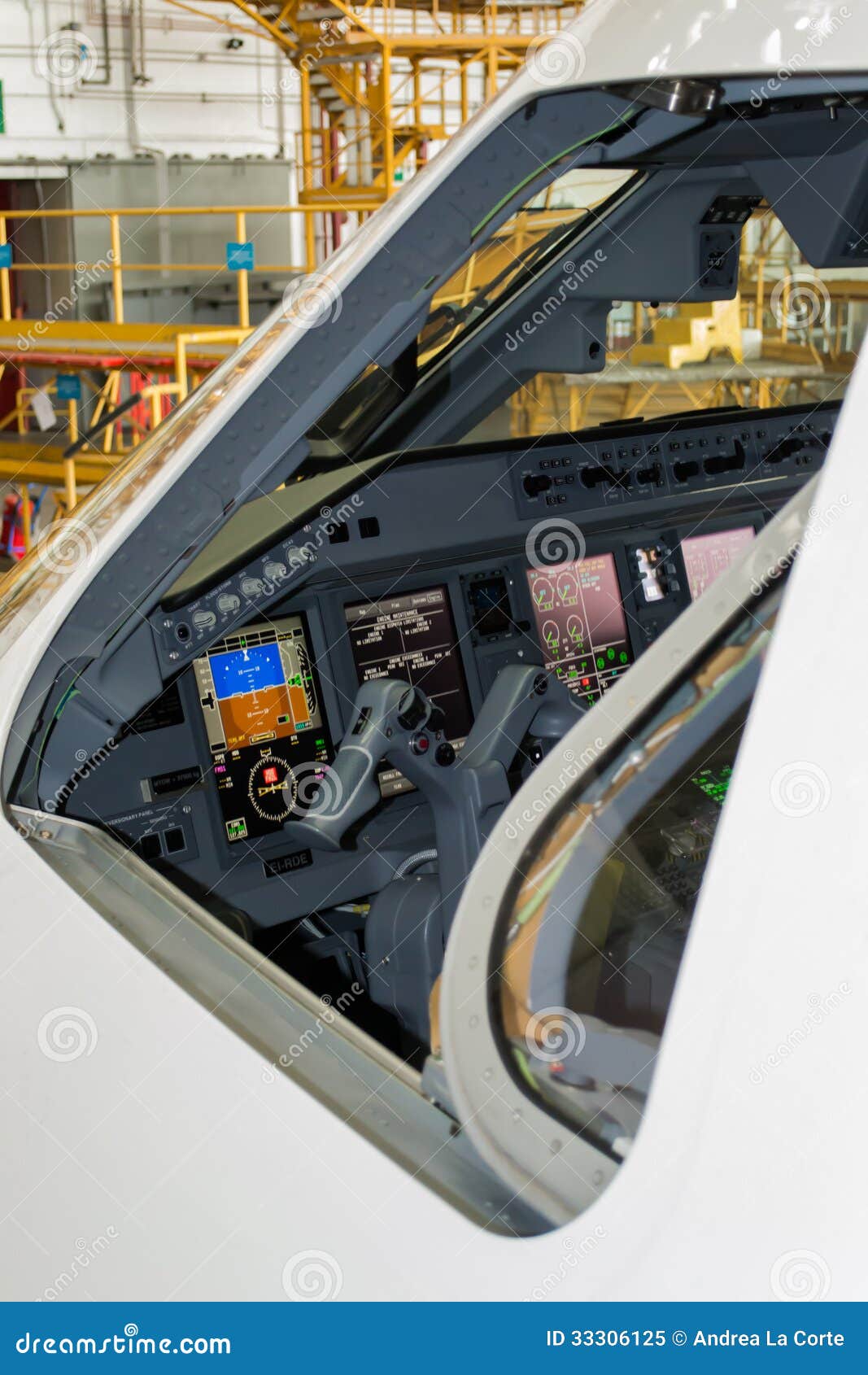 Cockpit of Embraer editorial image. Image of indicators - 33306125
