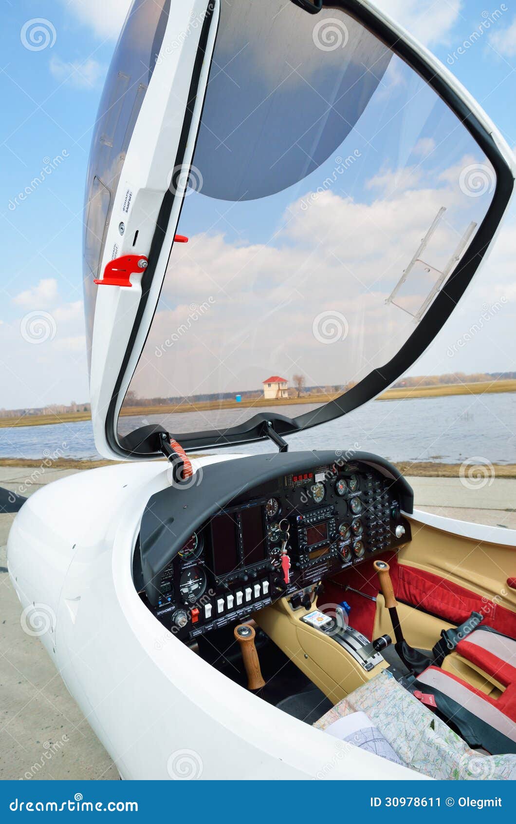 Cockpit of the Light Aircraft Stock Image - Image of column, board ...