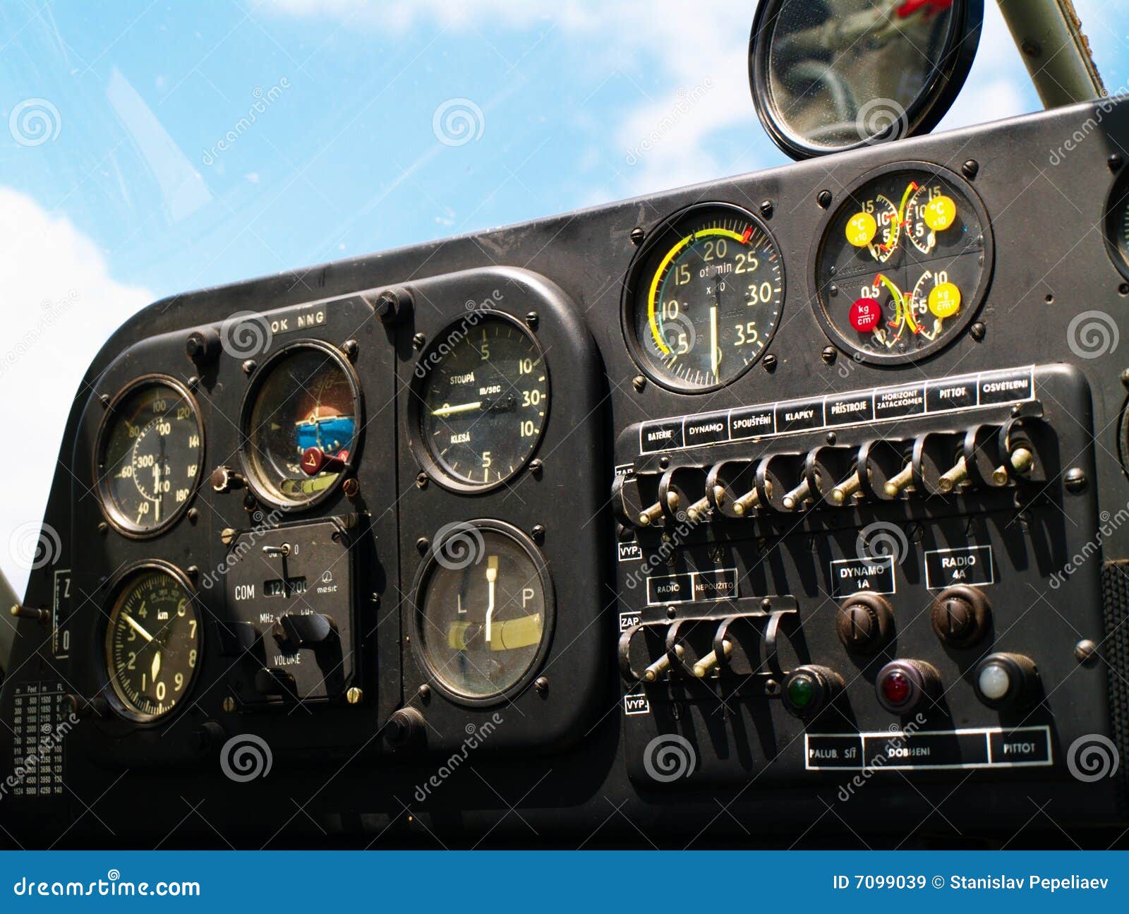 Cockpit panel stock image. Image of flight, airplane, aircraft - 7099039
