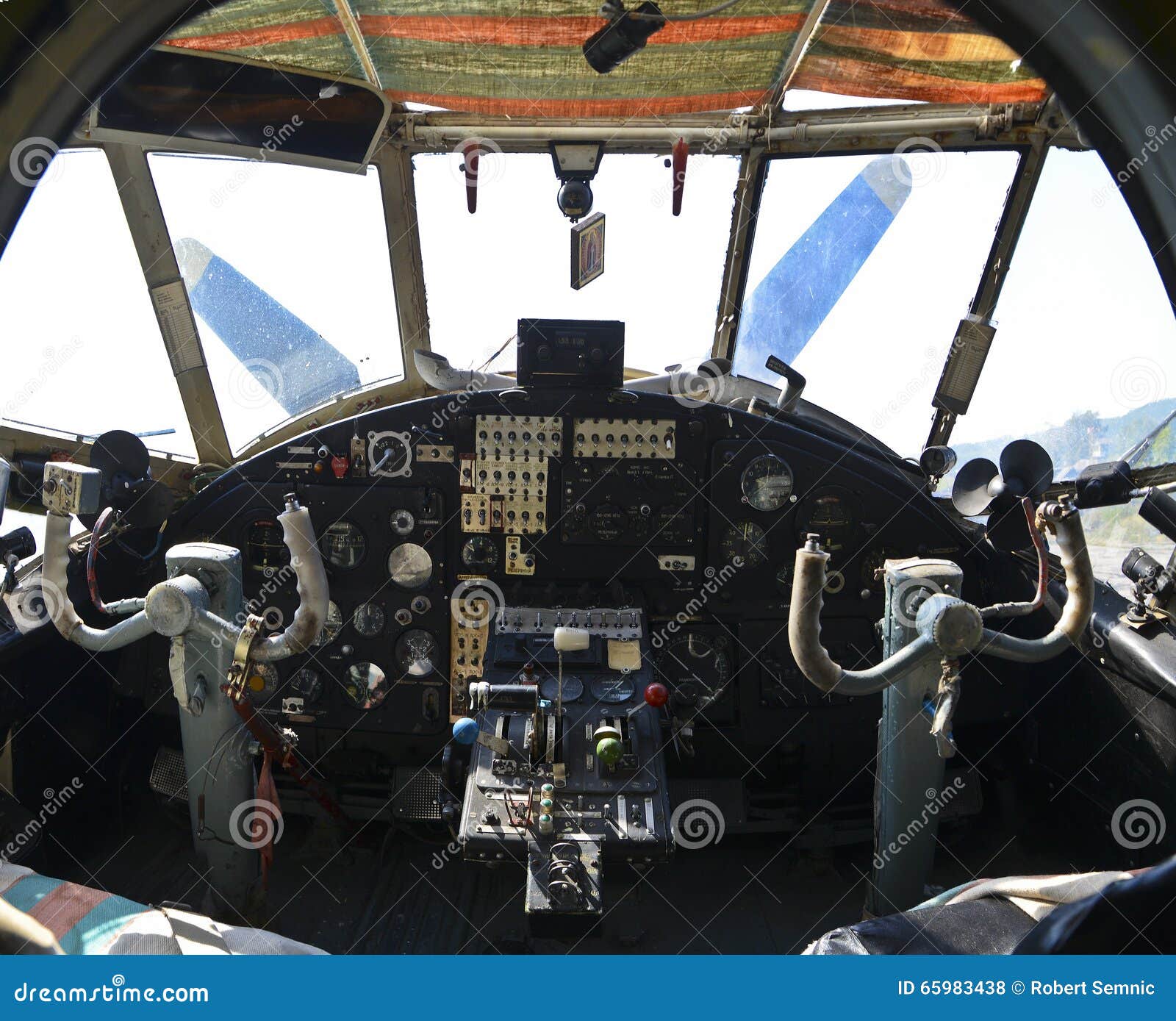 Cockpit View of the Old Retro Plane Stock Photo - Image of antique ...