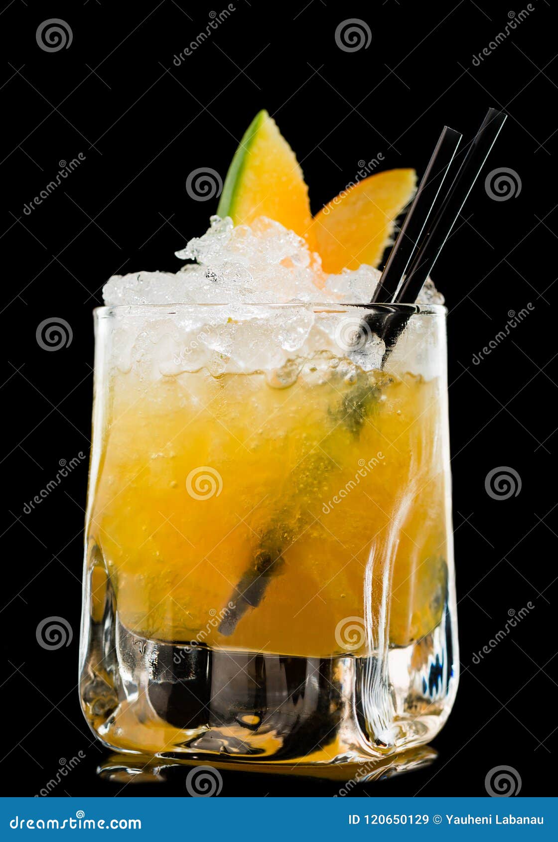 Cocktail Alcoholic Non-alcoholic with Fresh Mango Stock Image - Image ...