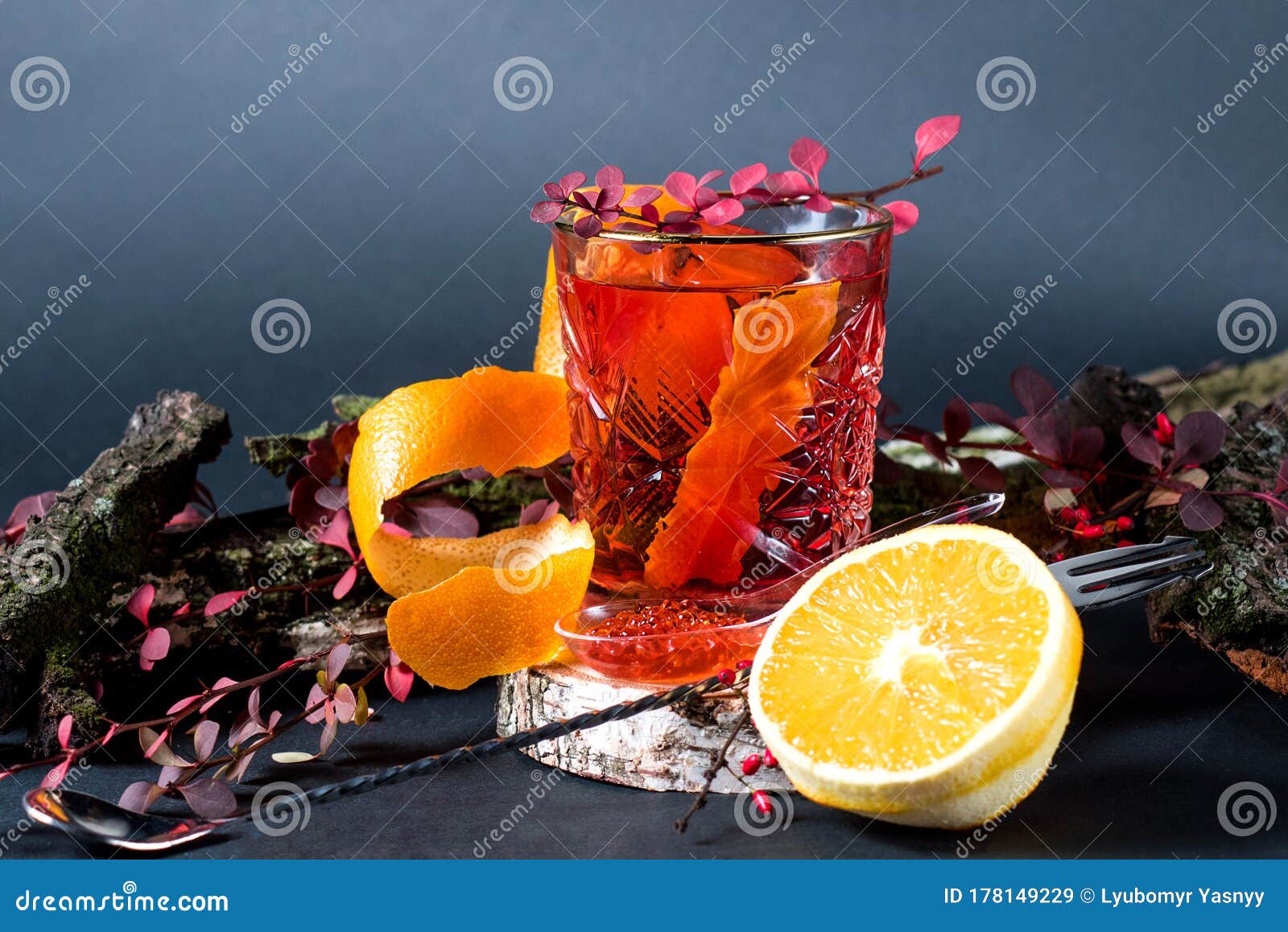 Cocktail on a Dark Background Stock Image - Image of caviar, bole ...