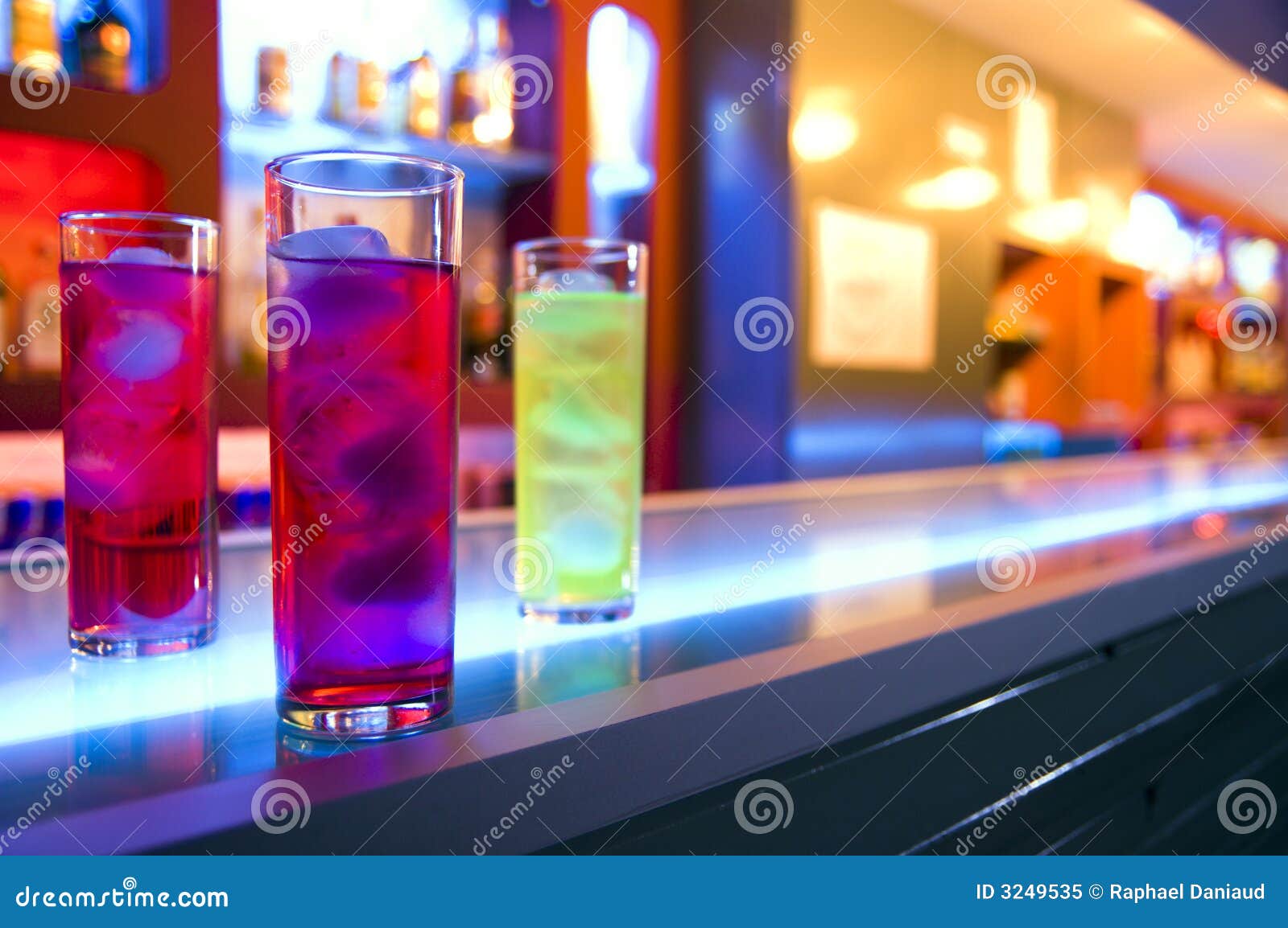 Cocktail and night bar stock image. Image of happyhour - 3249535