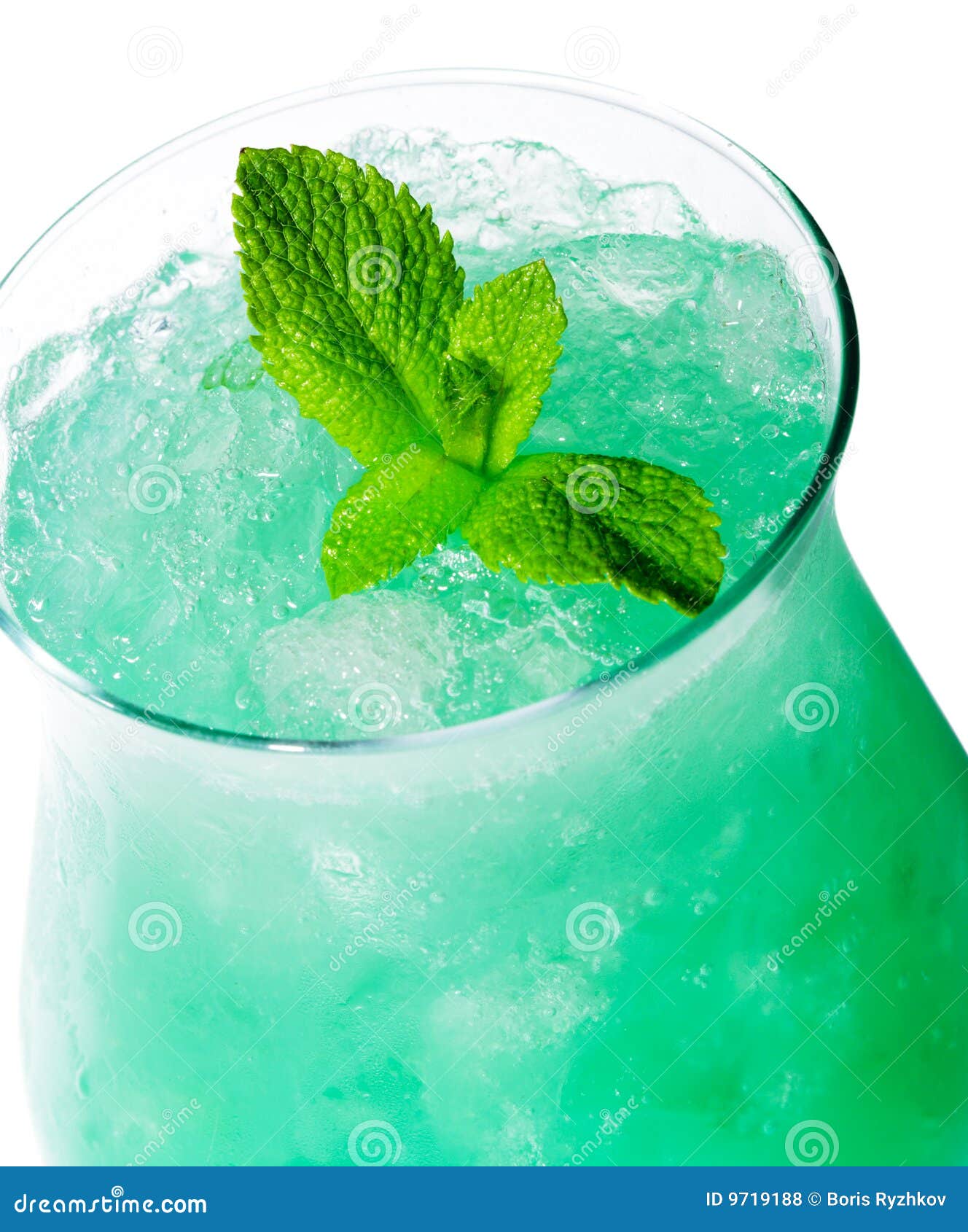 Cocktail verde fotografia stock. Immagine di verde, frutta - 9719188