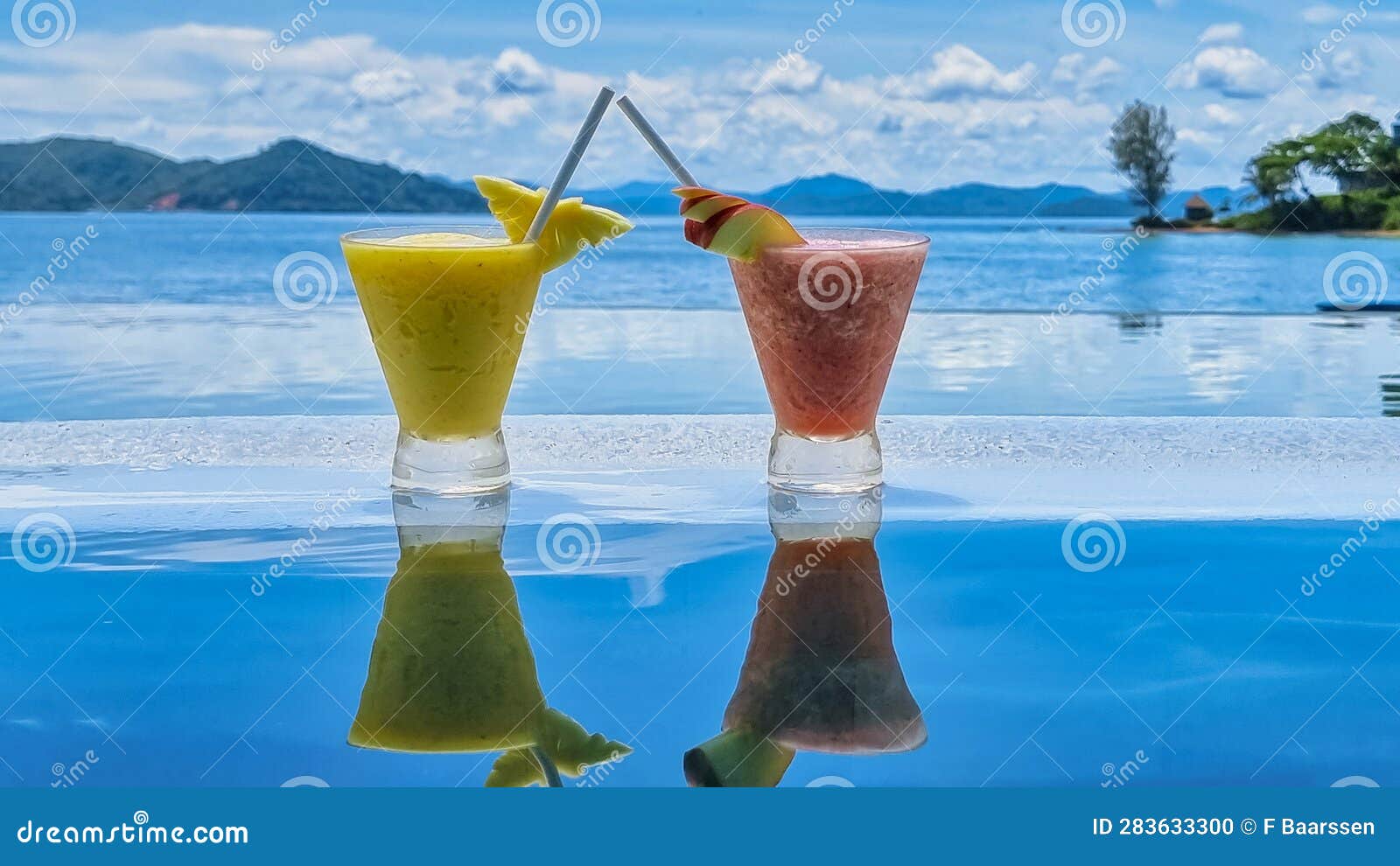 Cocktails on a Edge of an Infinity Pool of an Luxury Hotel Stock Photo ...