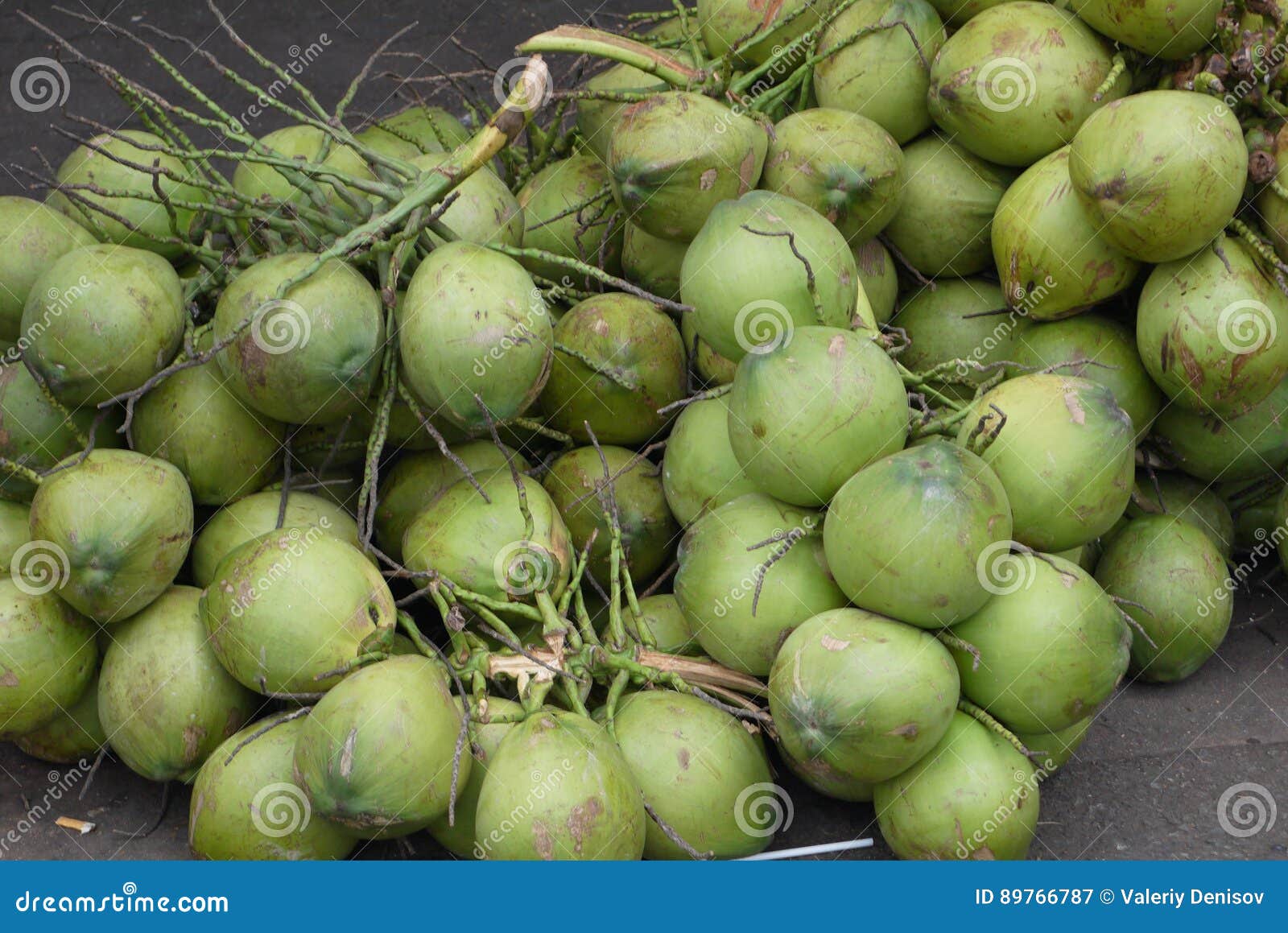 Coco imagen de archivo. Imagen de verde, mercado, gusto - 89766787