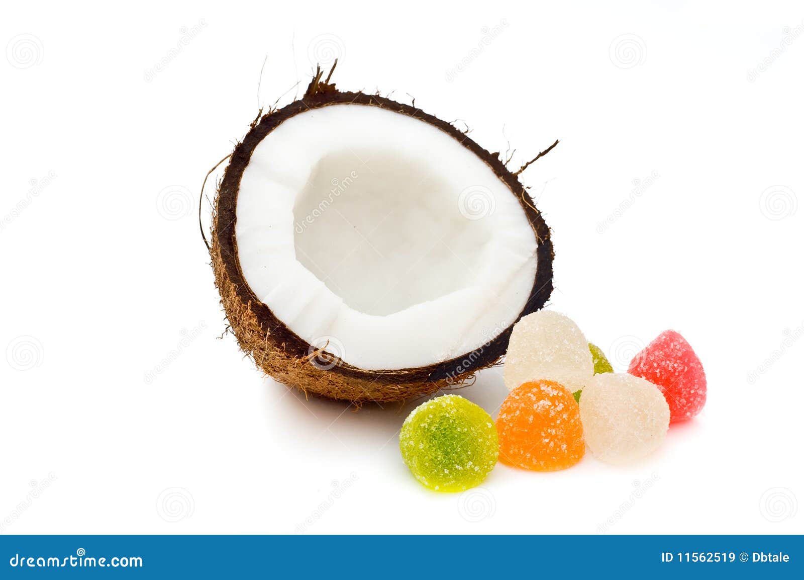 Coco Partido En Dos Con Los Caramelos De La Jalea Imagen de archivo ...