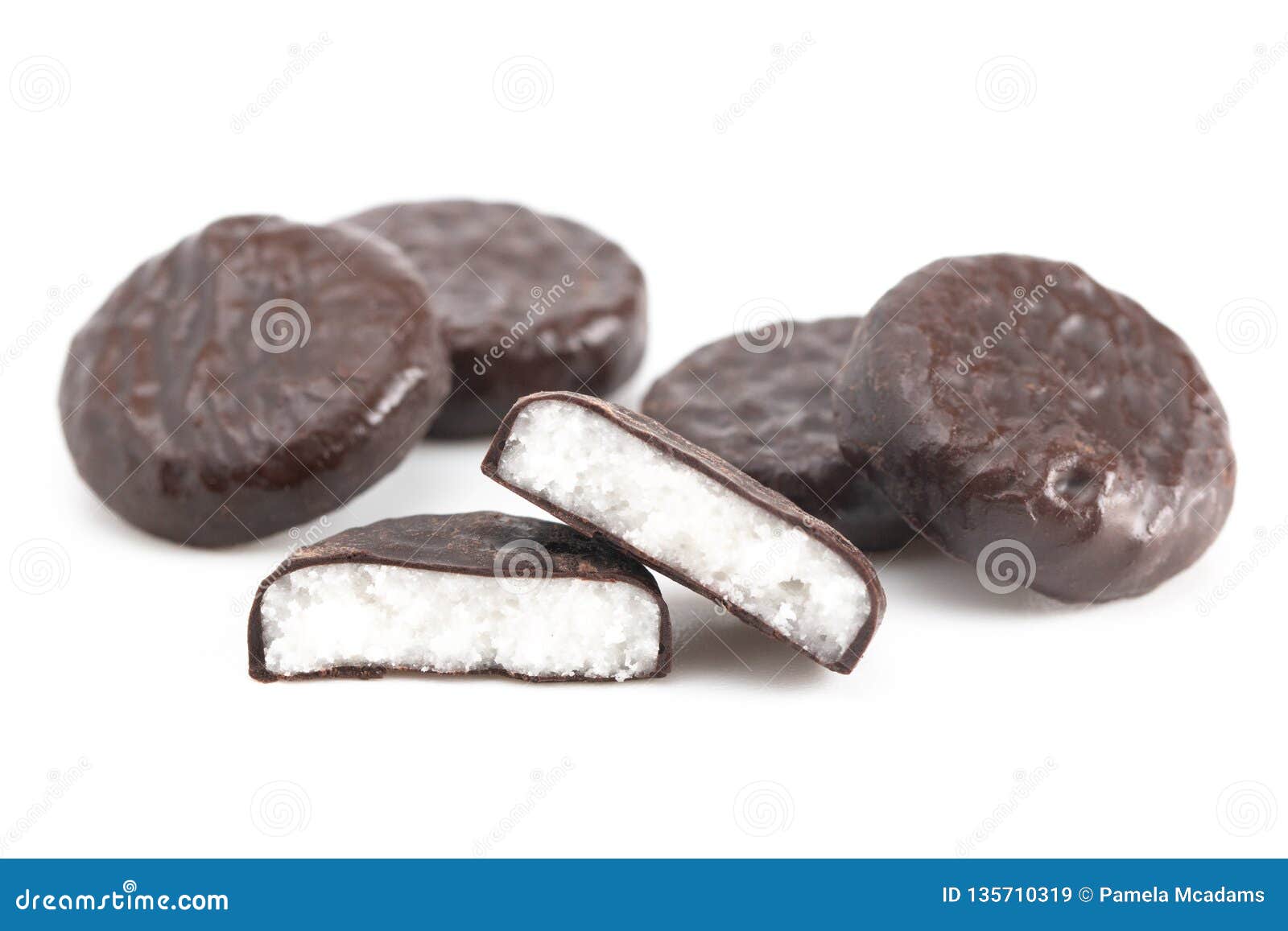 Coco Patty Covered En Chocolate En Un Fondo Blanco Imagen de archivo ...