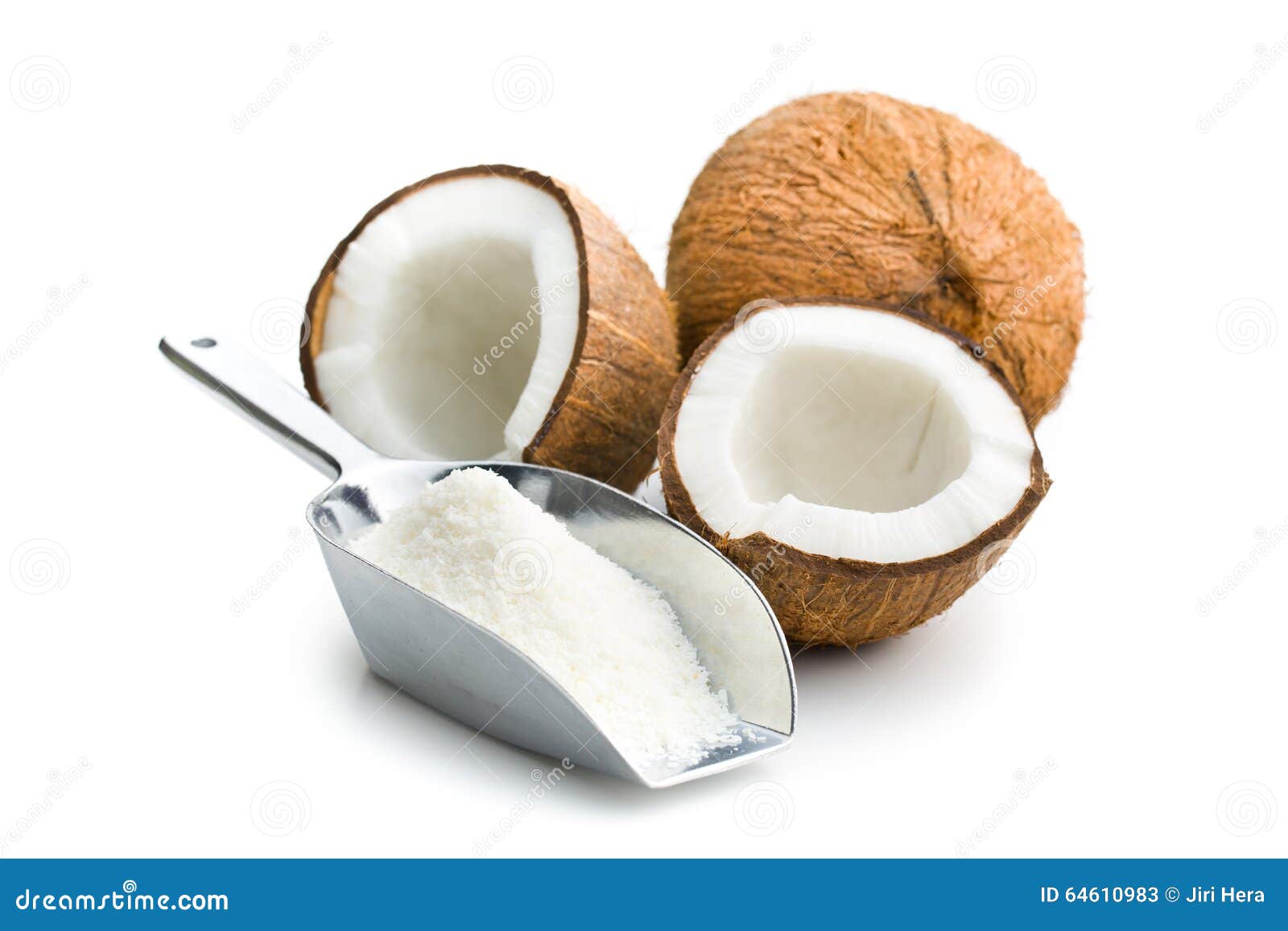 Coco Raspado, Inteiro E Partido Ao Meio Imagem de Stock - Imagem de ...