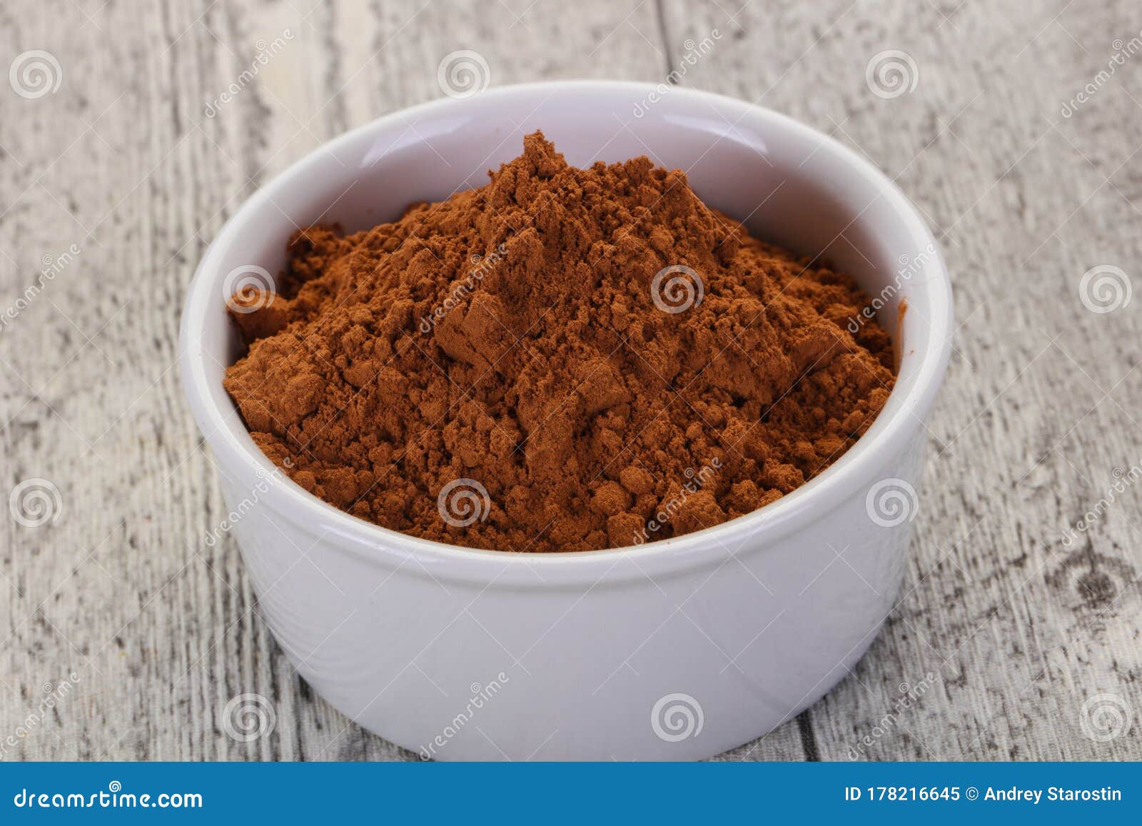 Cocoa powder in the bowl stock image. Image of bowl - 178216645