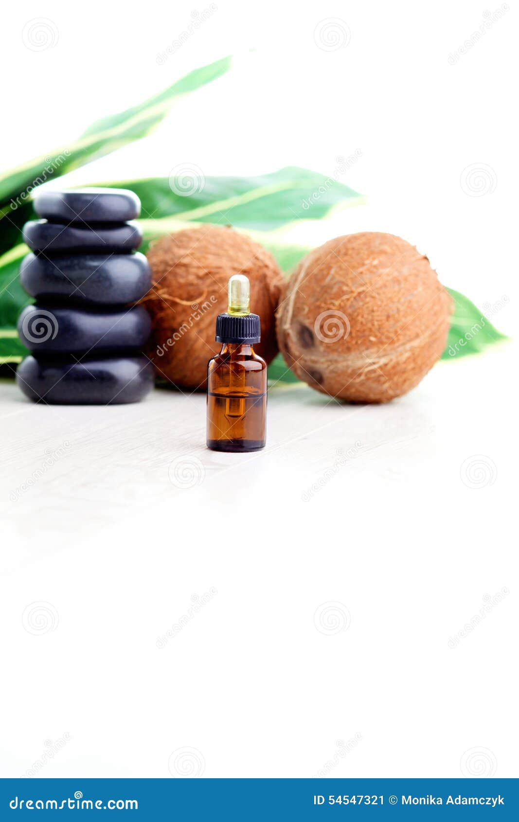 Coconut essential oil stock image. Image of aromatherapy - 54547321