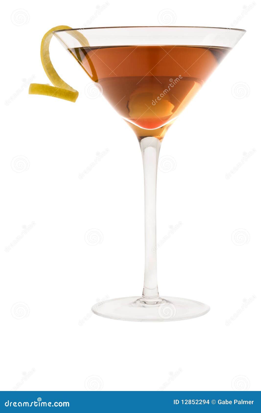 Coctel O Rob Roy Seco De Manhattan En Un Backg Blanco Foto de archivo ...