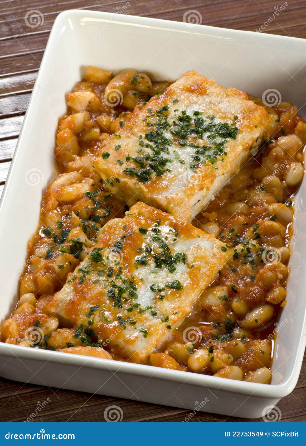 Cod and beans in sauce stock image. Image of fish, recipe - 22753549