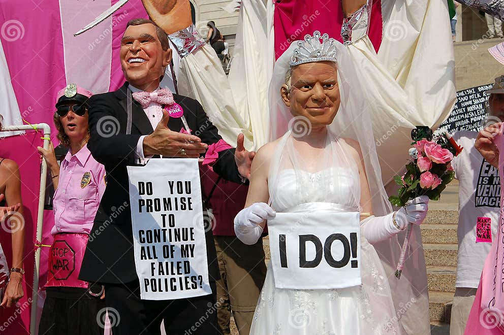 Code Pink Protesters editorial photo. Image of protester - 6254436