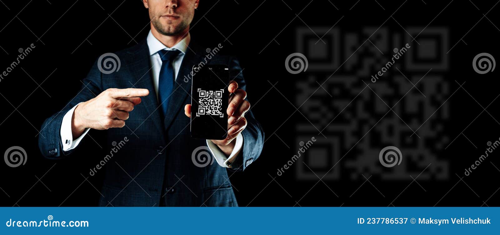 Code Scan Icon. Digital Mobile Smart Phone with Qr Code Scanner on ...