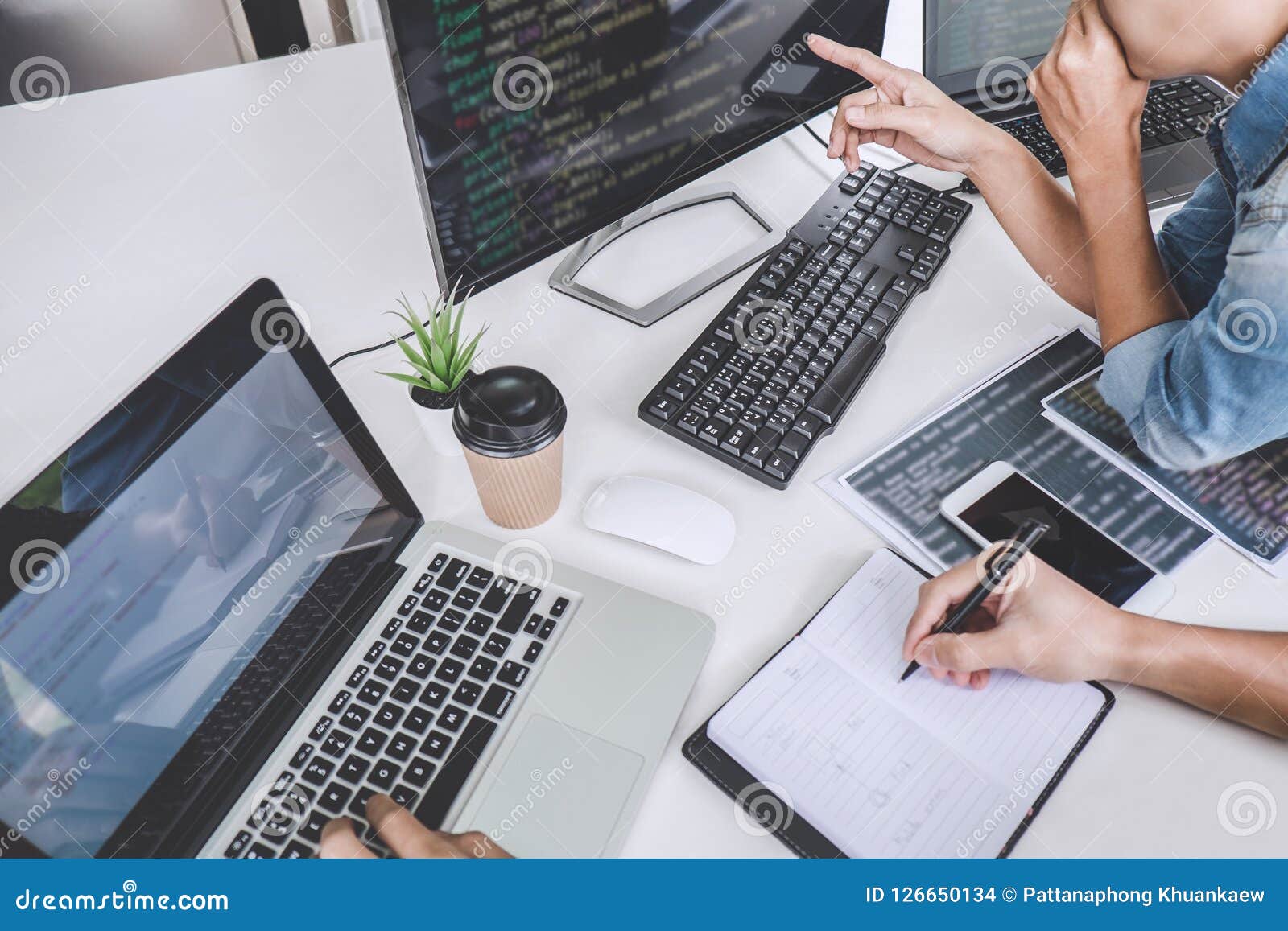 Codici Di Scrittura E Tecnologia Di Battitura a Macchina Di Codice Di ...