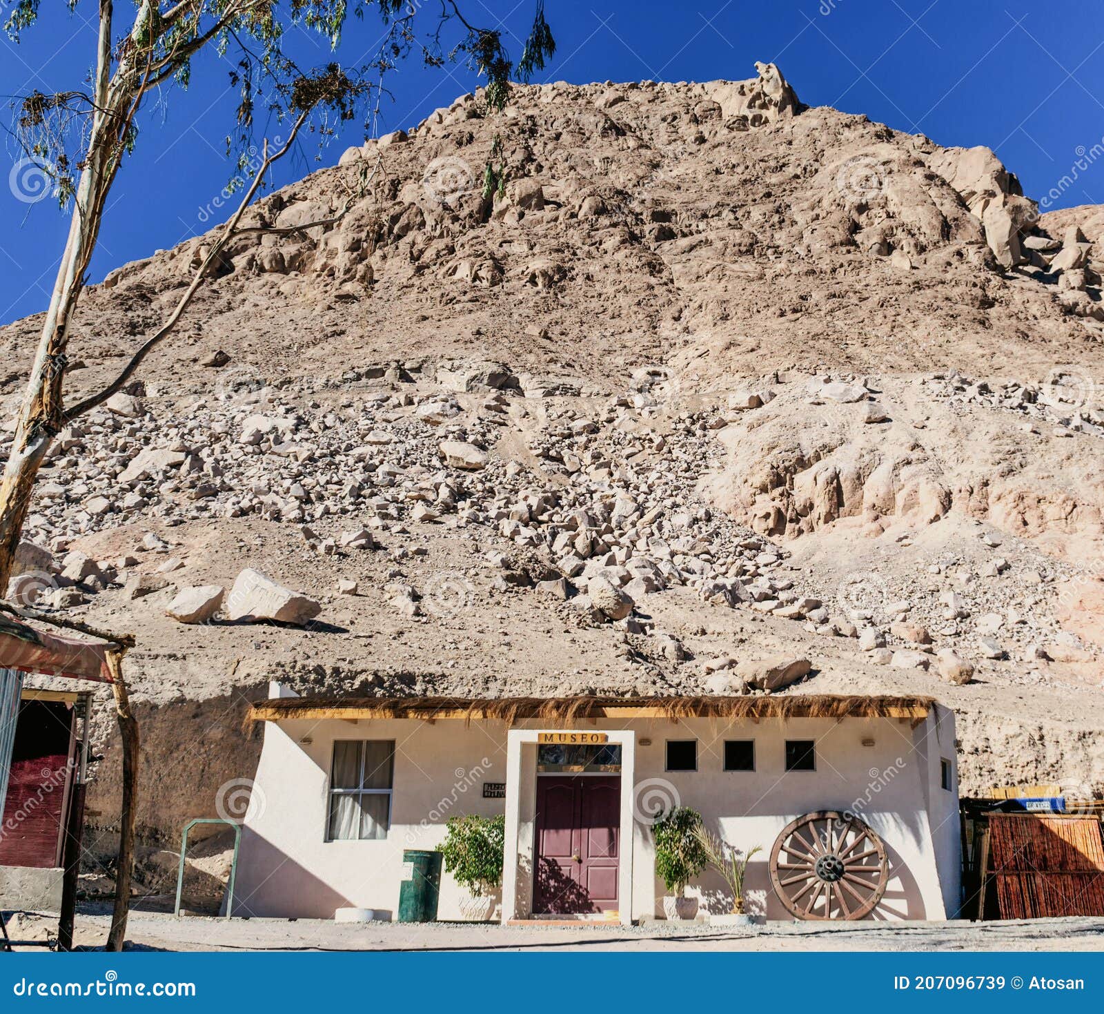 Codpa museo comunal stock image. Image of bench, leisure - 207096739