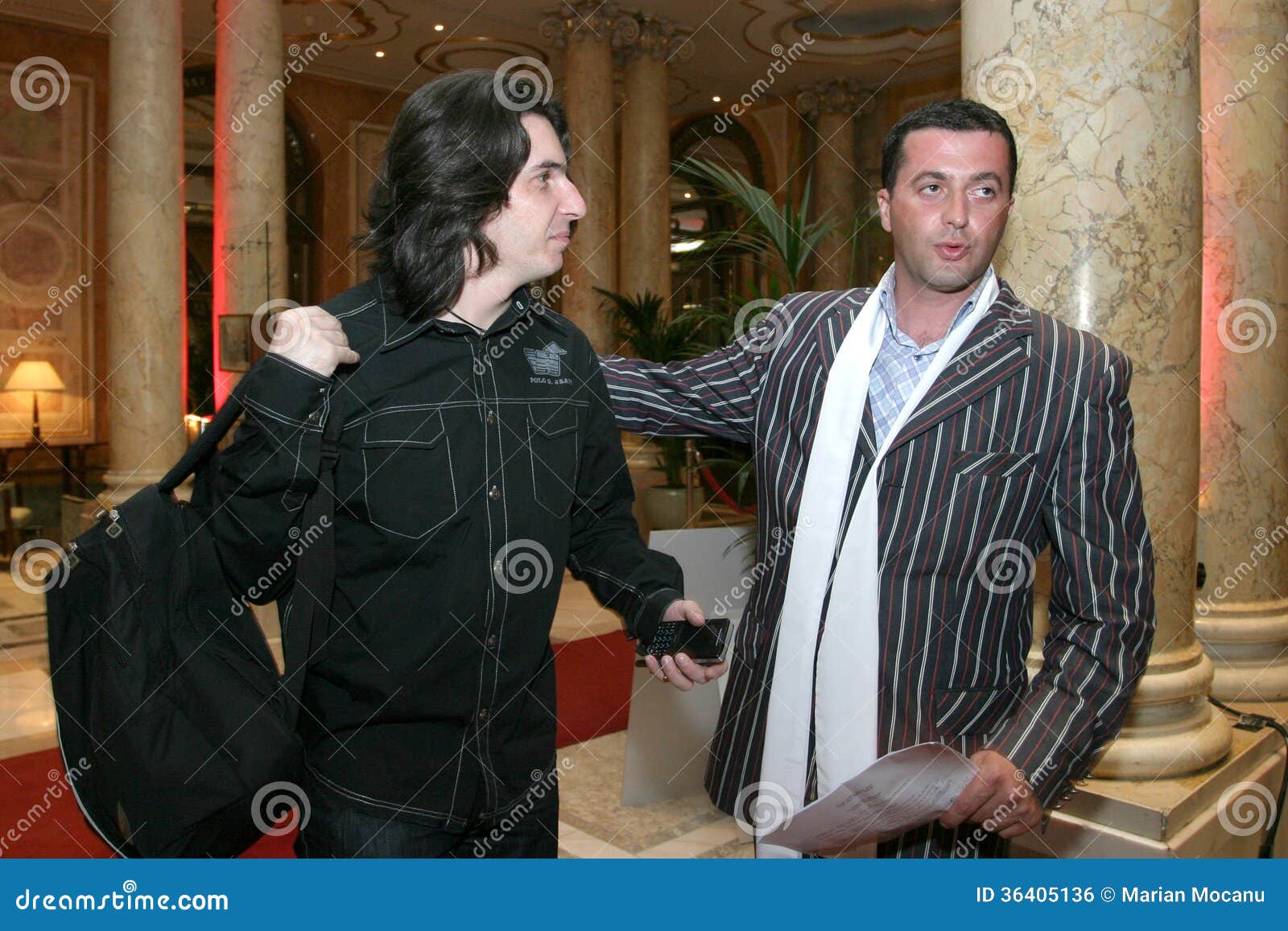 Codrut Keghes Et Alex Vasilache Photo éditorial - Image du comédie ...