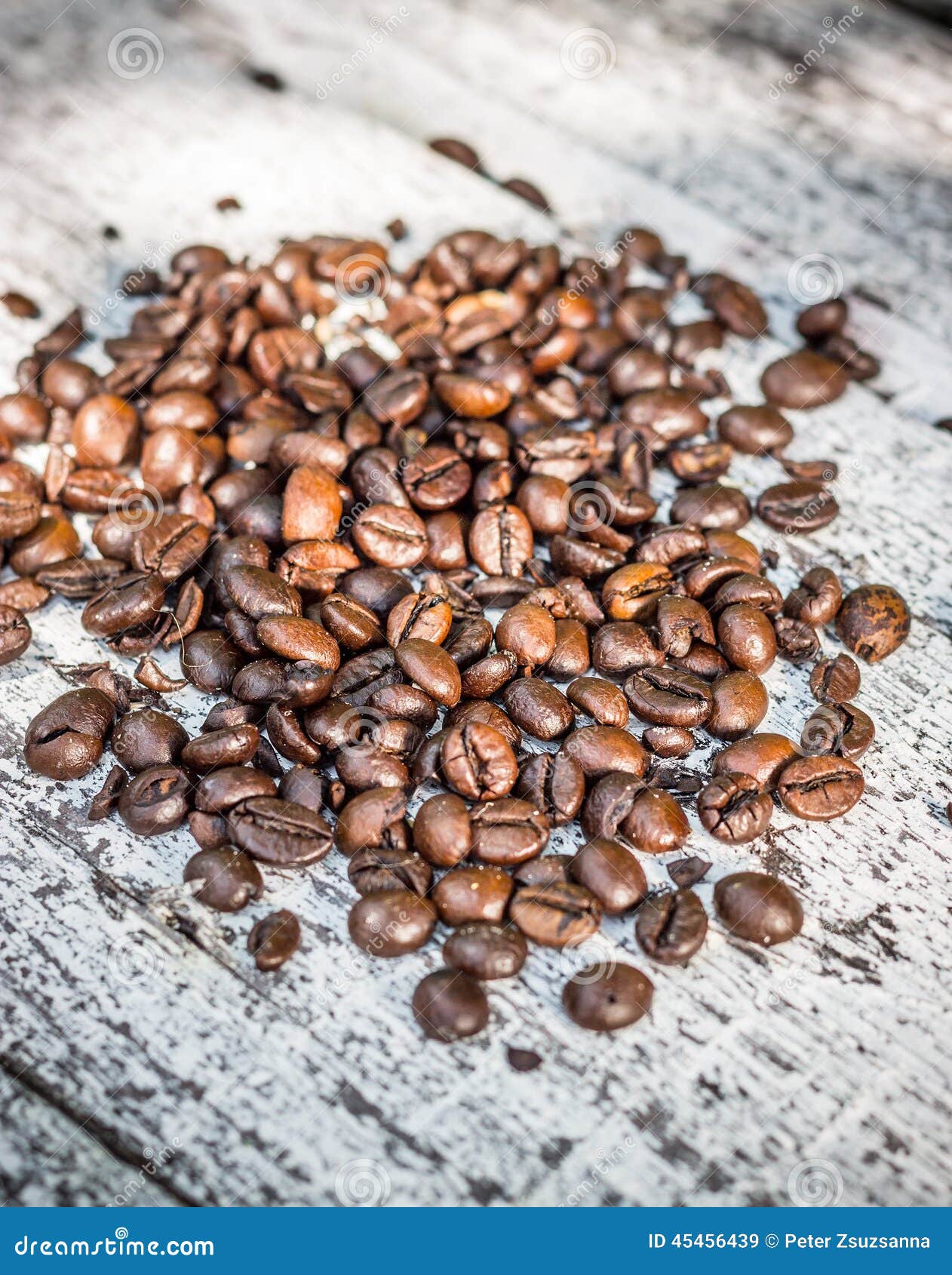 Cofee 库存图片. 图片 包括有 公司, 烘烤, 破擦声, 界面, 研磨机, 投反对票, 阿拉伯人, 细分 - 45456439