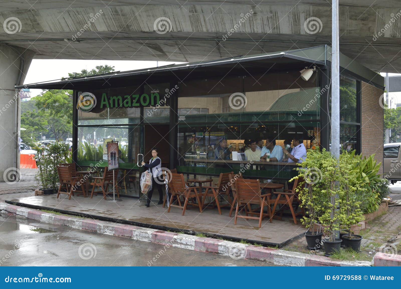 Coffee Amazon shop editorial stock photo. Image of thailani - 69729588