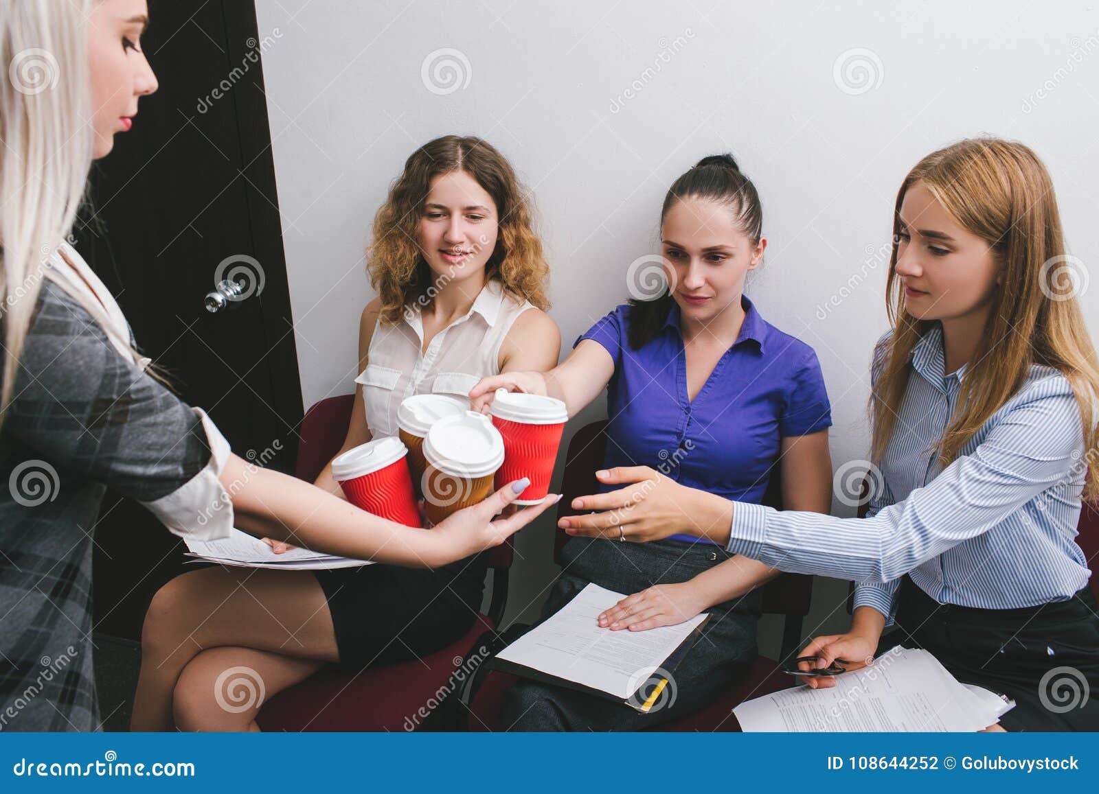 Coffee Break Office Rest Workers Stock Photo - Image of waiting, turn ...