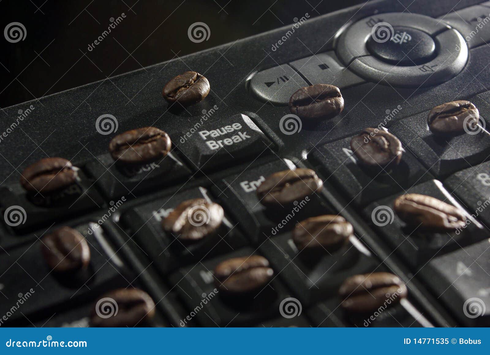 Coffee break (pause) stock image. Image of bean, computer - 14771535