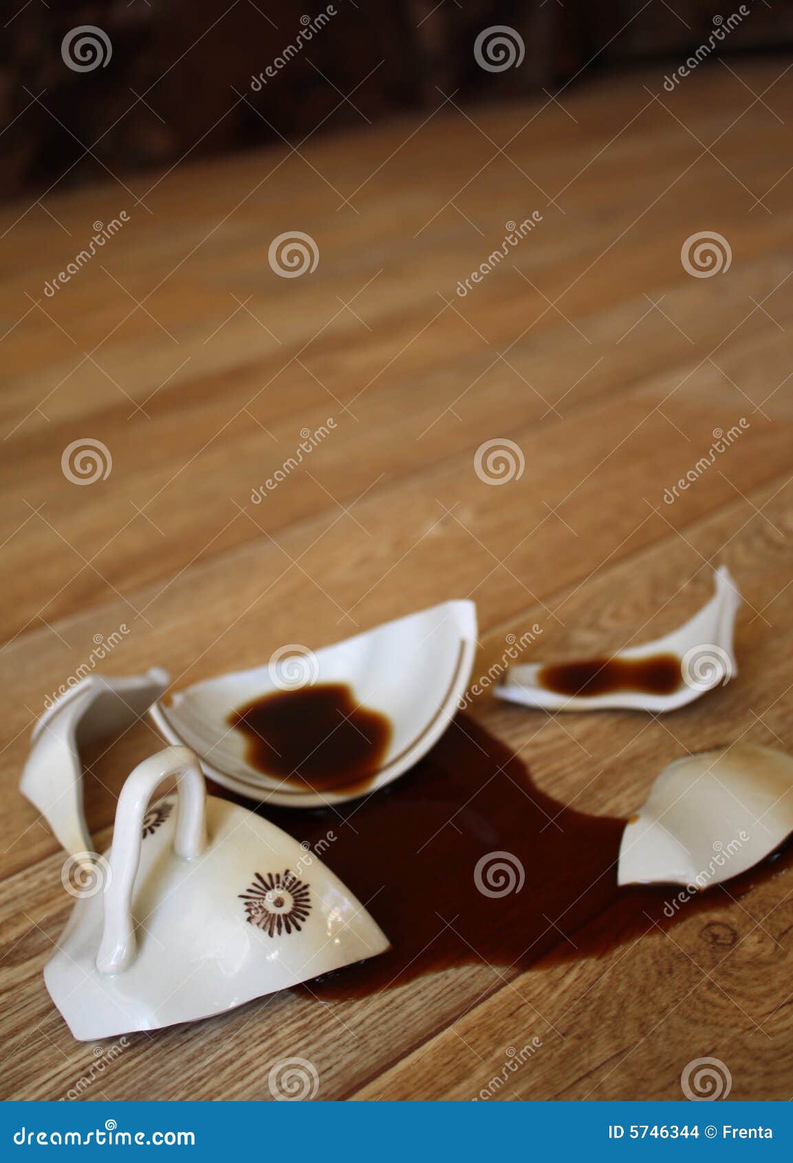 Coffee, Flowed Out from the Broken Cup Stock Photo - Image of flowed ...