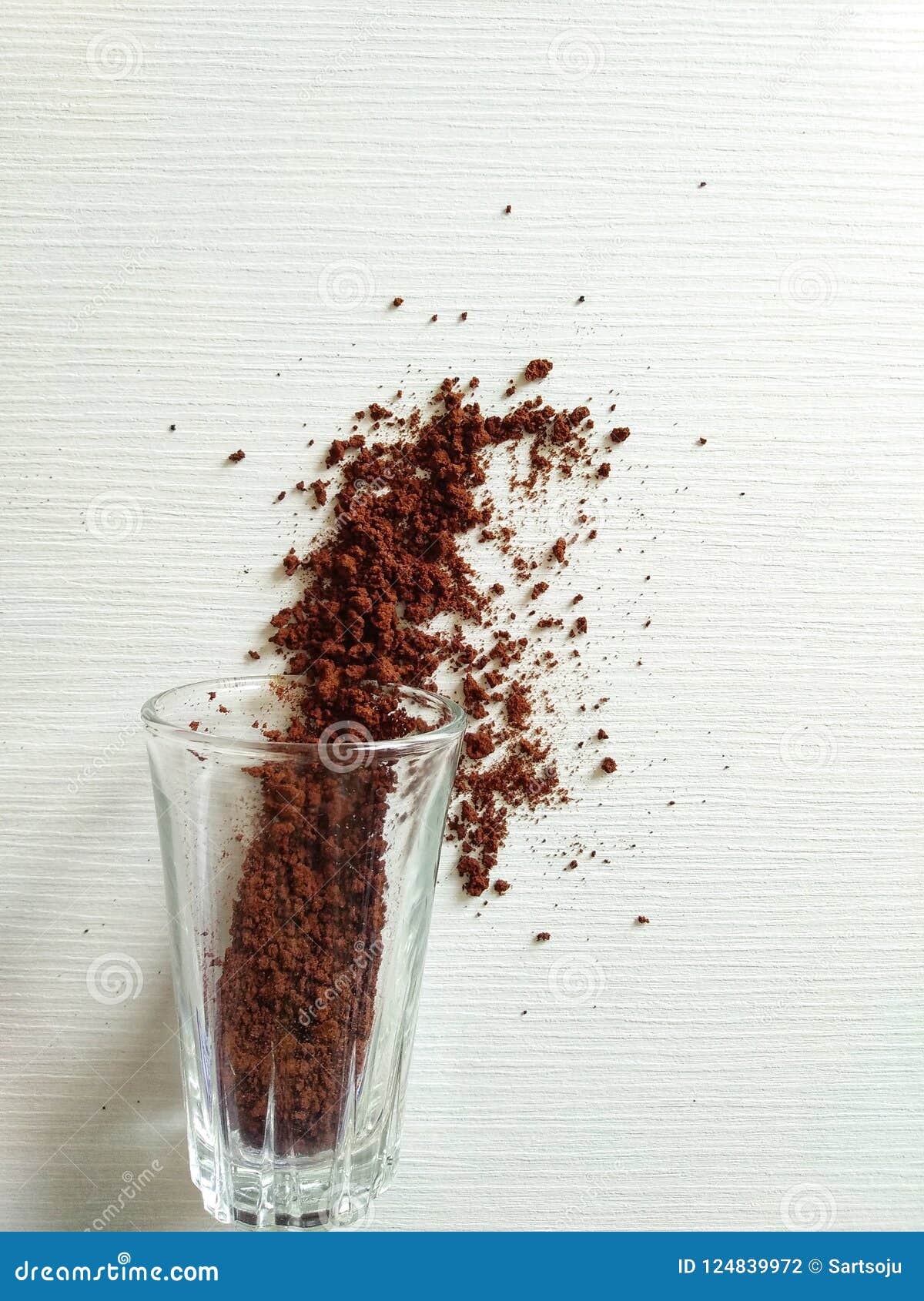 Coffee grain stock photo. Image of coffee, splitting - 124839972