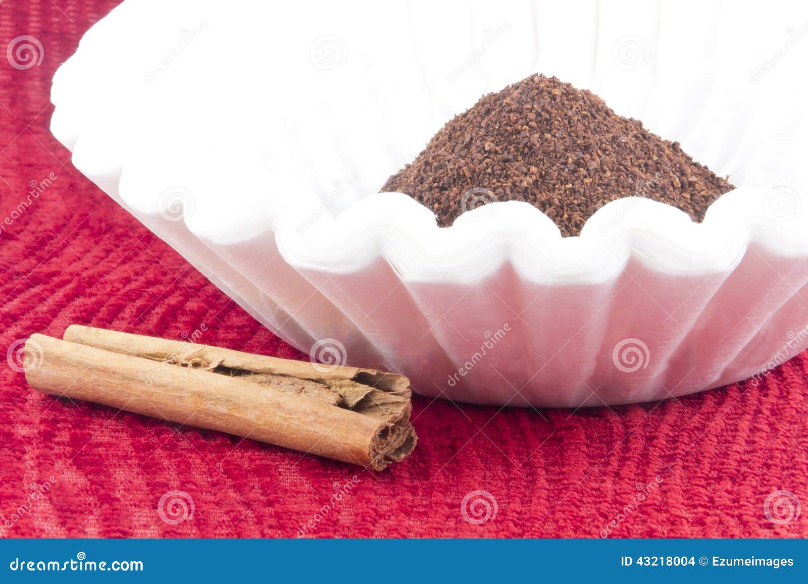Coffee Grounds Filter stock photo. Image of cloth, cinnamon - 43218004