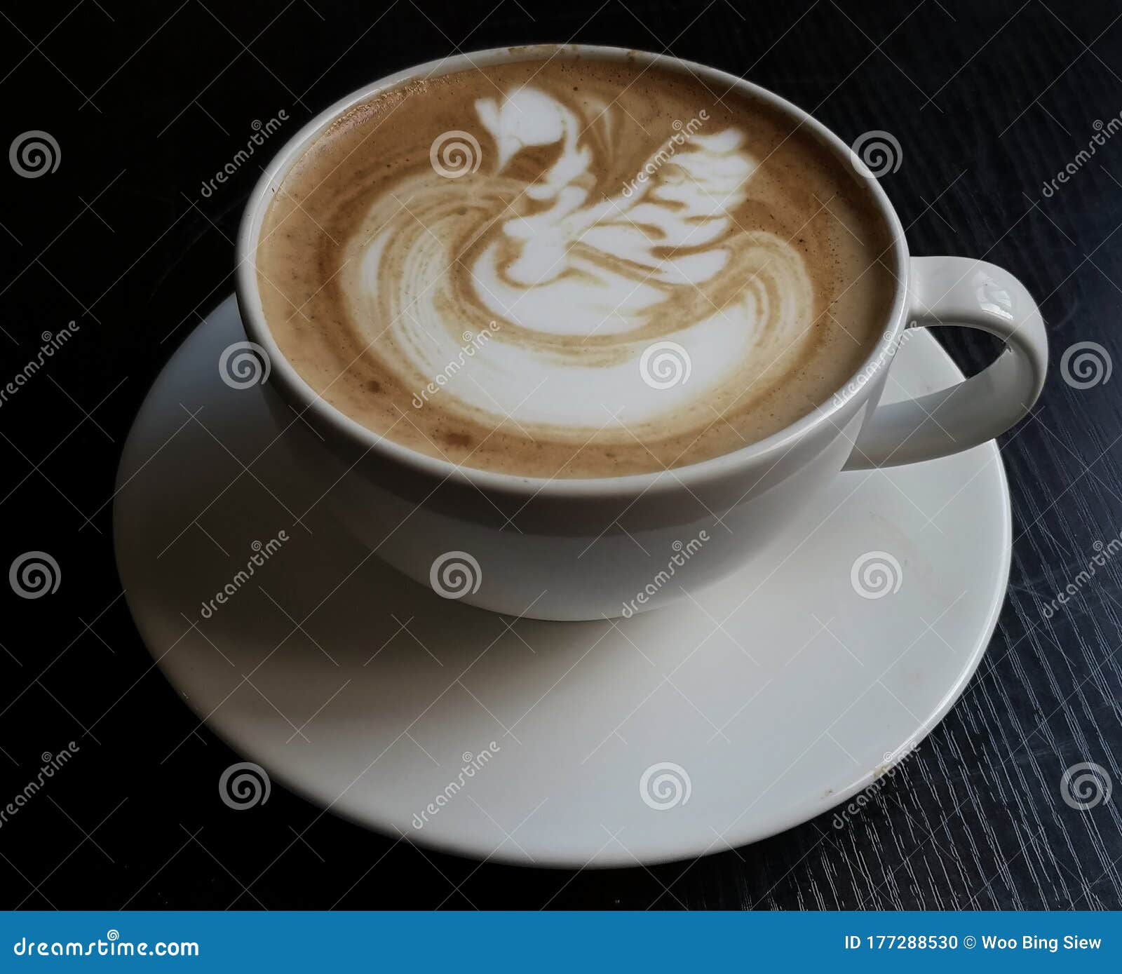 Coffee Latte with Swan Design Stock Photo - Image of coffee, design ...