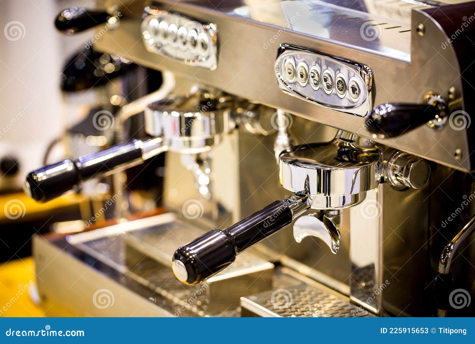 Coffee Machine Ready To Use Stock Image - Image of capuccino, latt ...